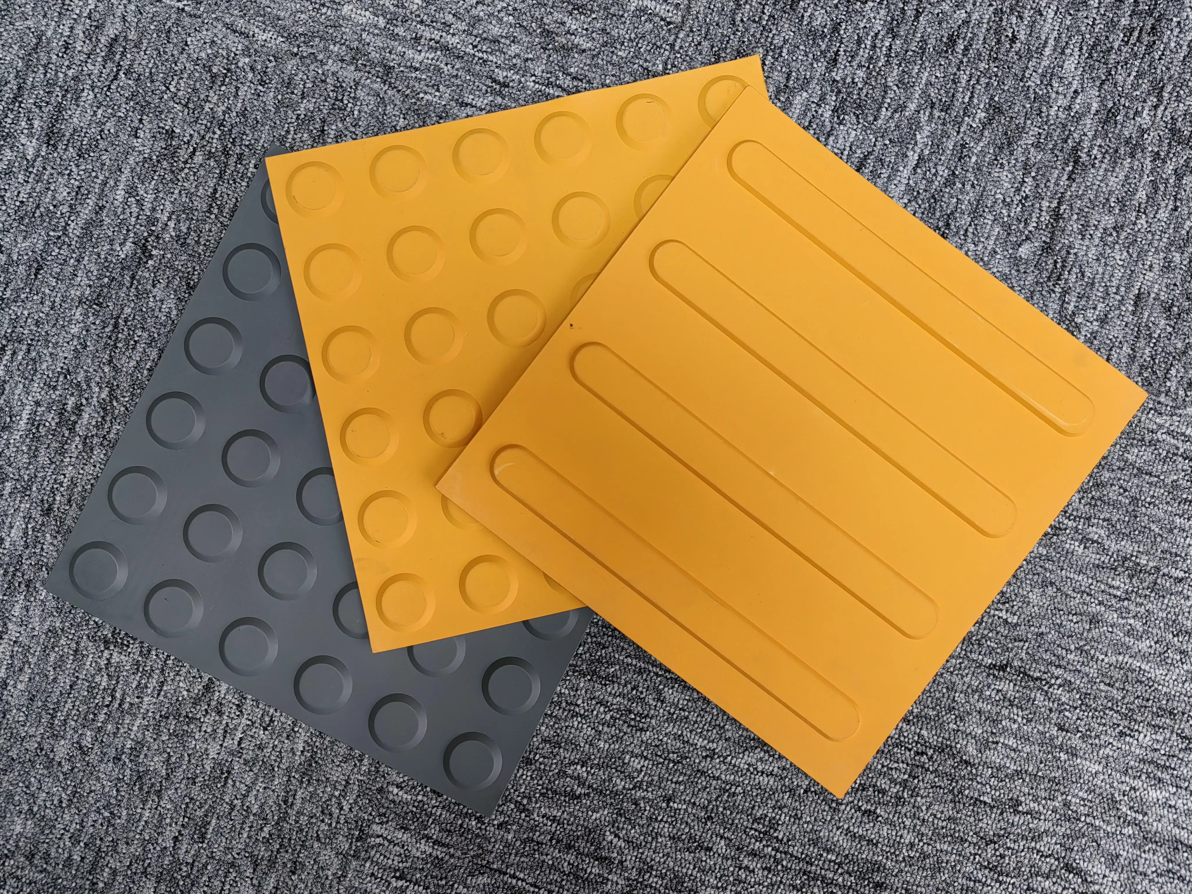 300x300mm Safety Indicator Anti-slip Tactile Flooring Studs And Strips ...