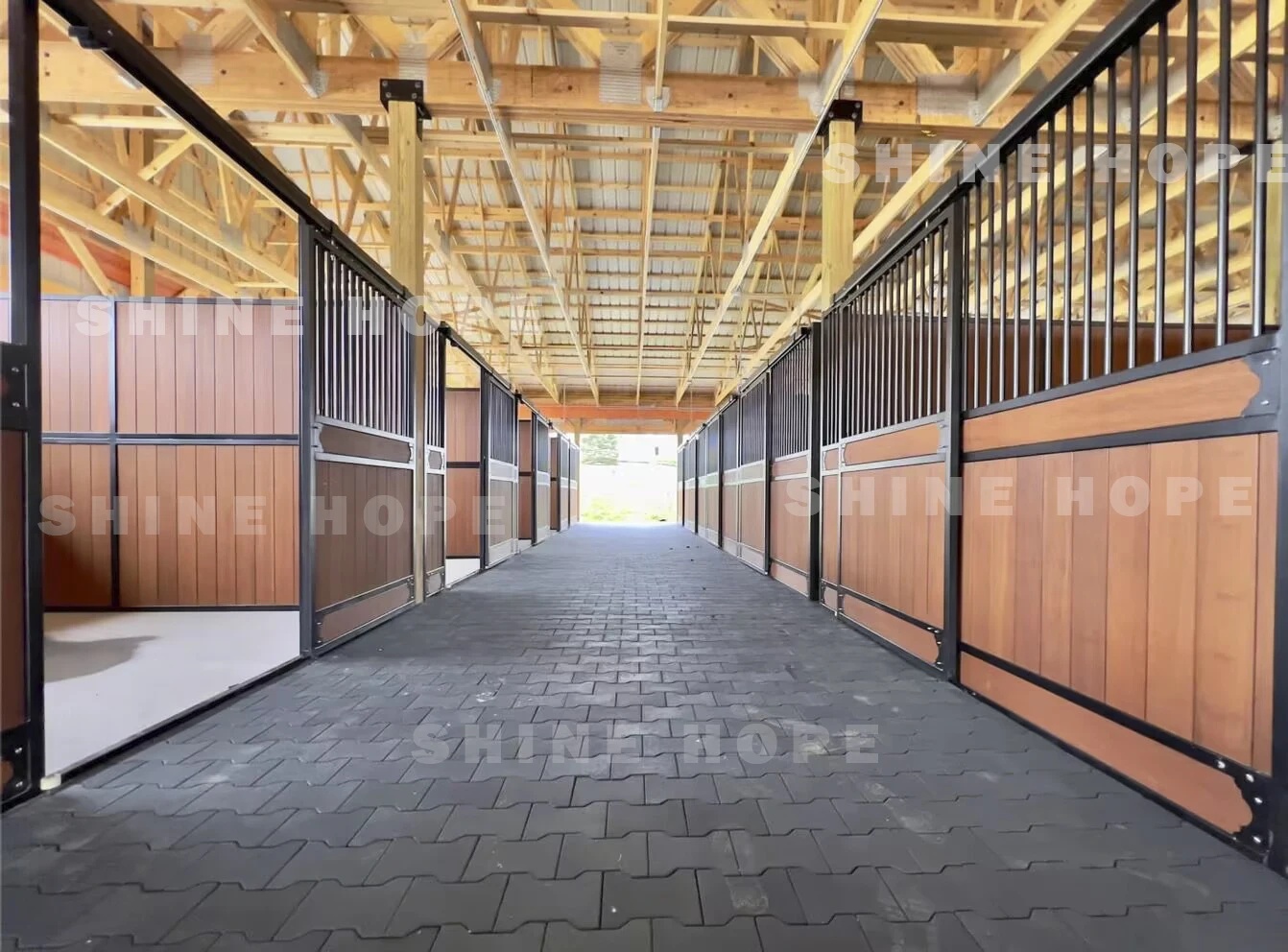 Equine Equipment Galvanized Steel Stable Panels Metal Horse Shelter ...