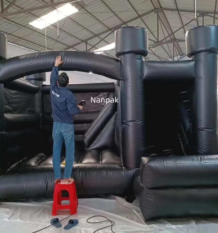 New Pvc Splashing Bouncy Castle Inflatable Summer Water Fun Inflatable ...