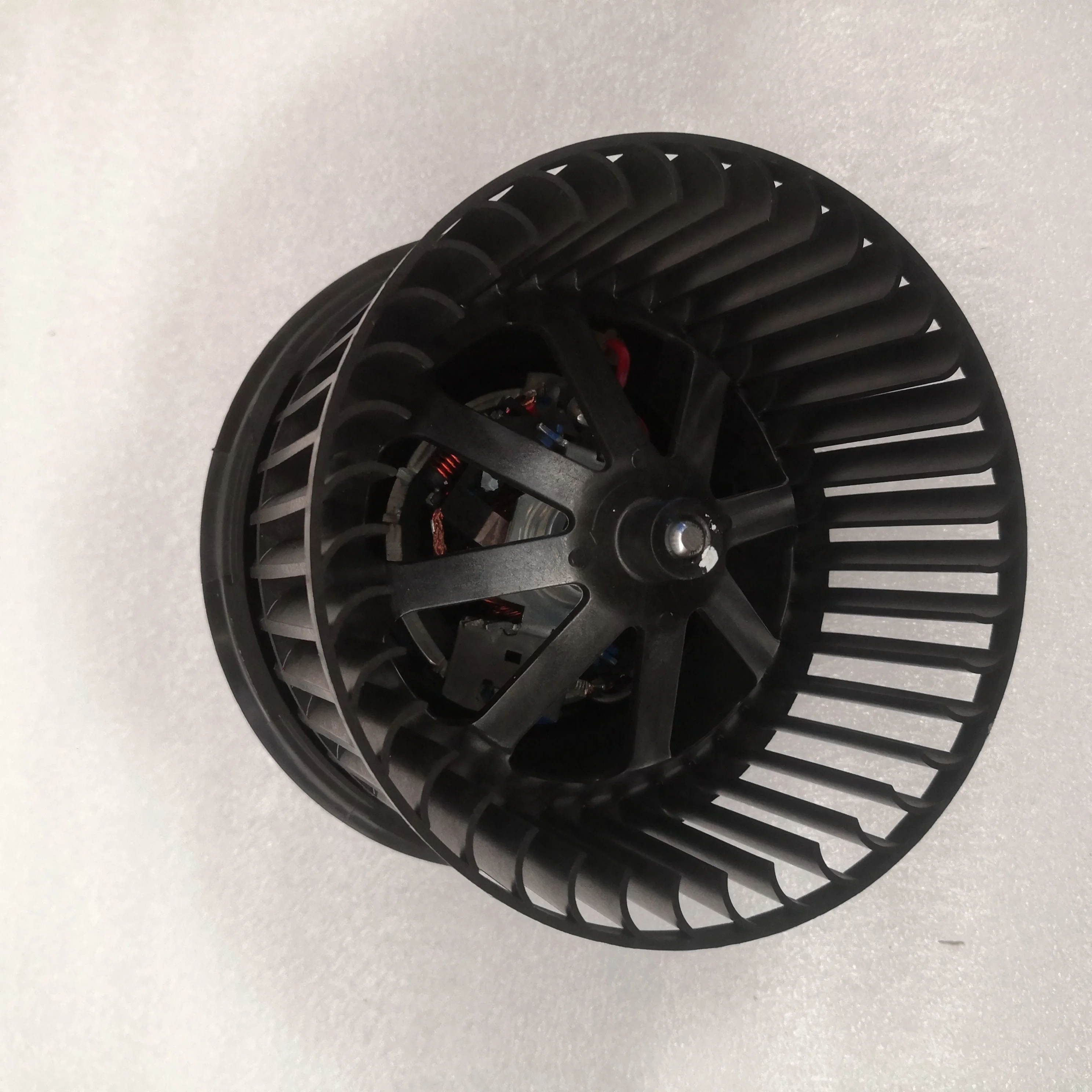 JAC Genuine Parts - High Quality Fan Motor Assembly