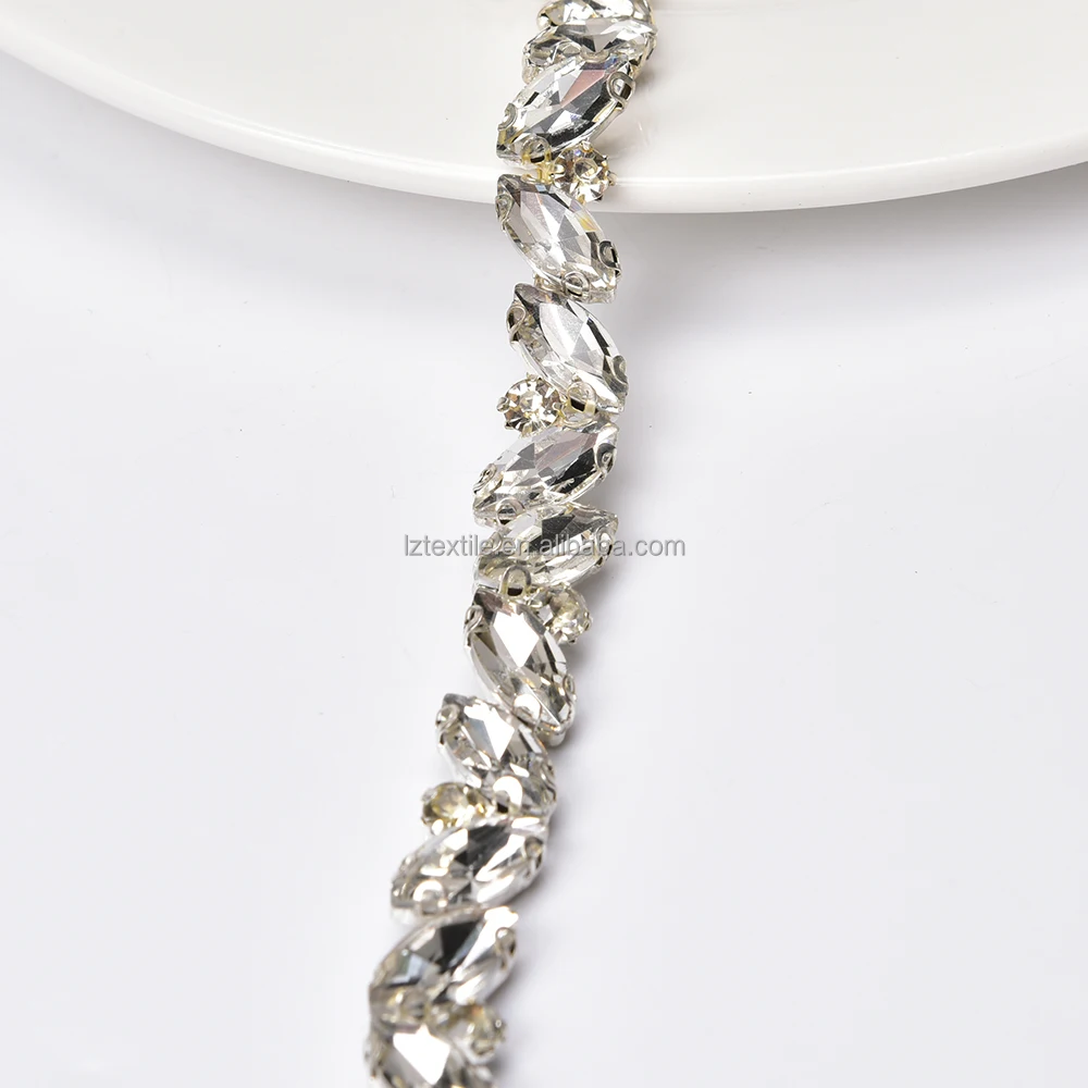 Glitter Silver Crystal Rhinestone Chain Flower Shape Glass Diamond