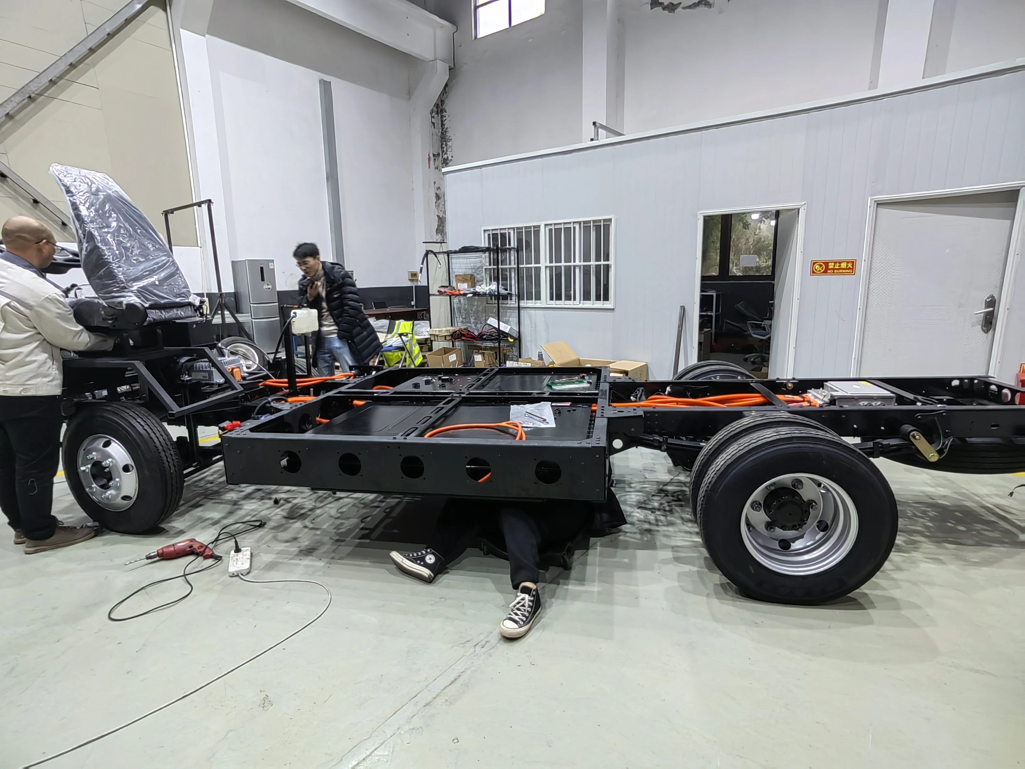 Brogen Oem Ev Skateboard Truck Chassis All-electric Chassis Platform ...