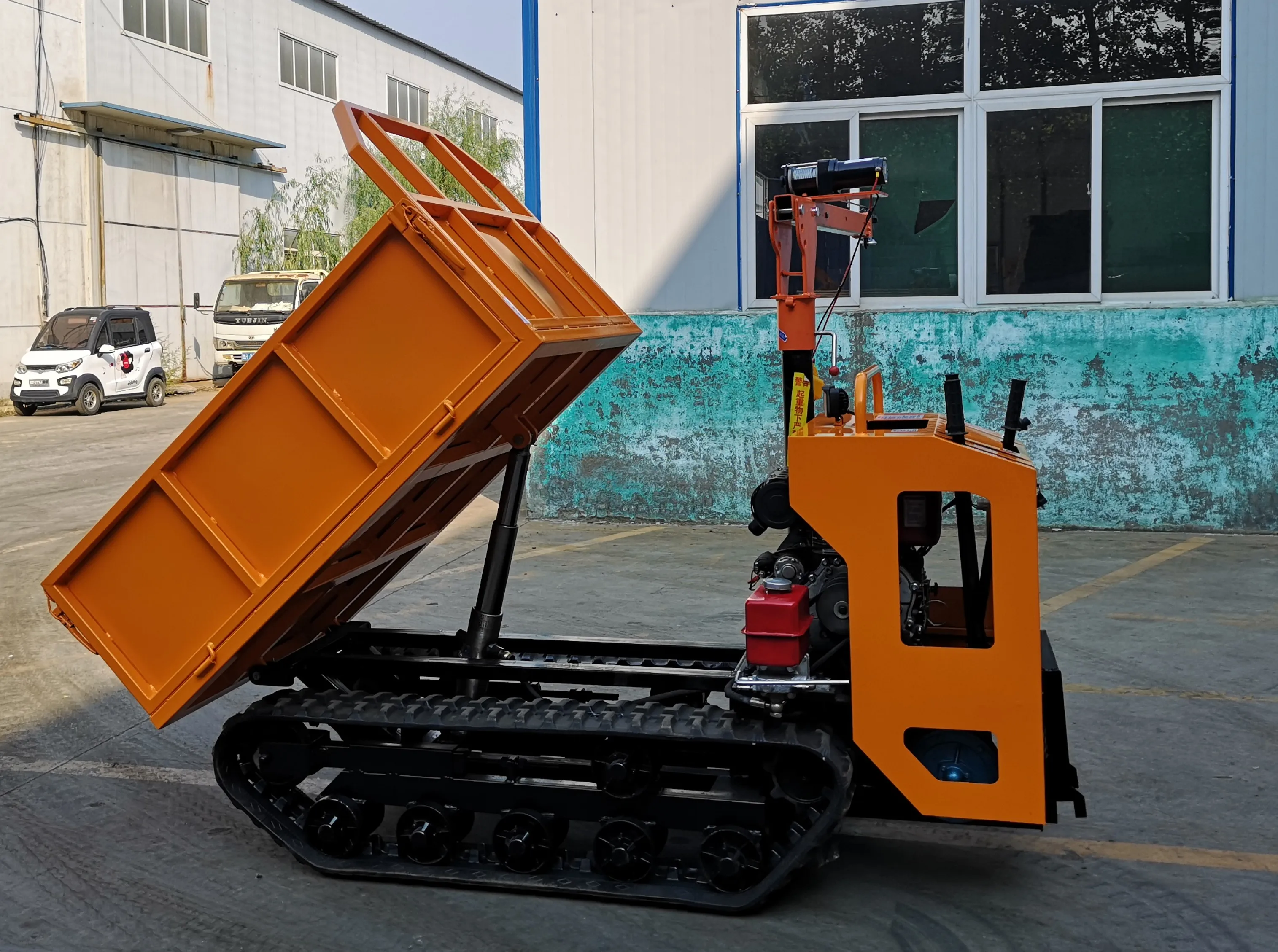 Crawler Carrier Rubber Tracked Dumpers with Crane Graber