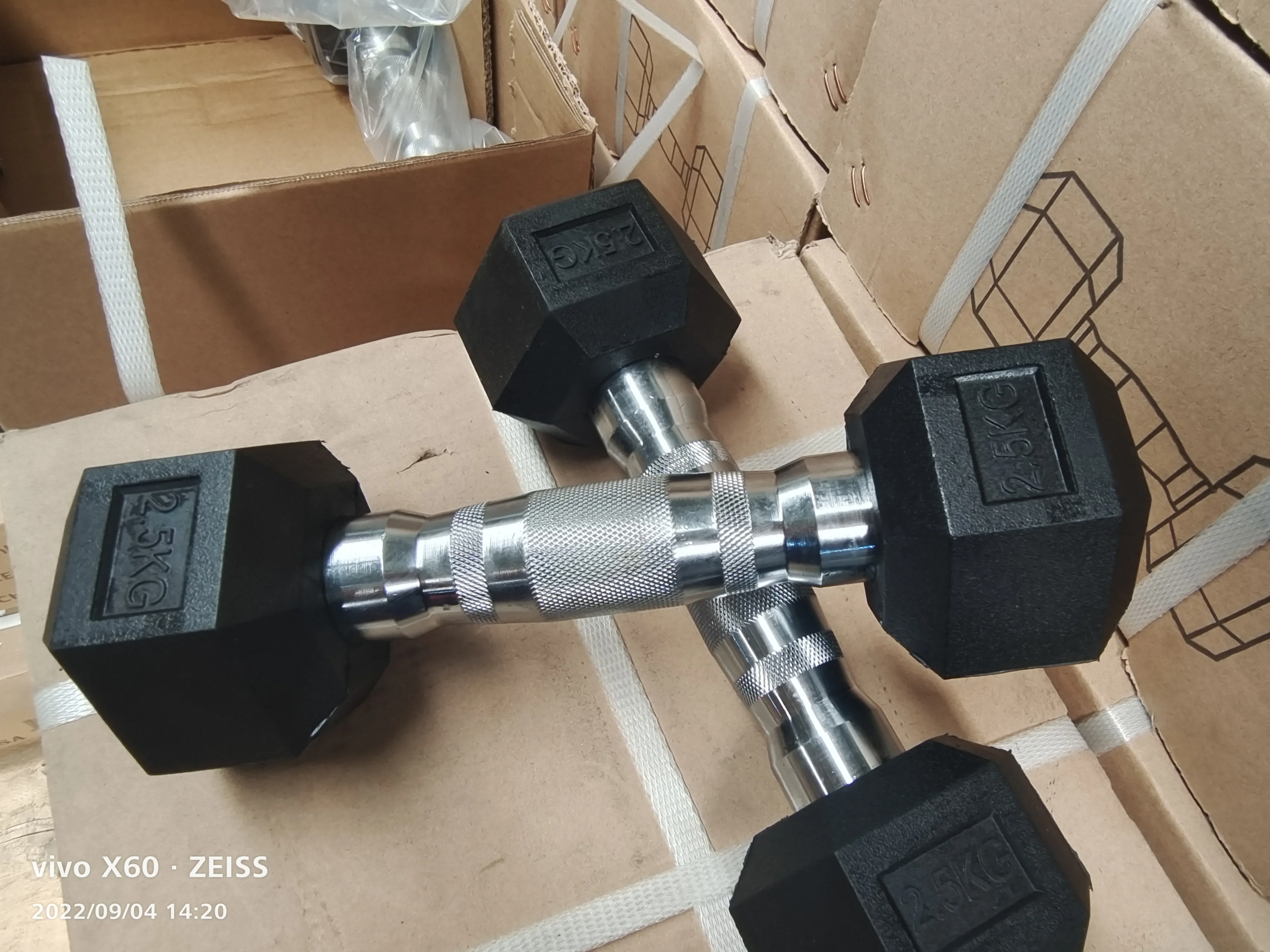 Cheap Price Hexagonal Rubber-Coated Dumbbell Set for Gym