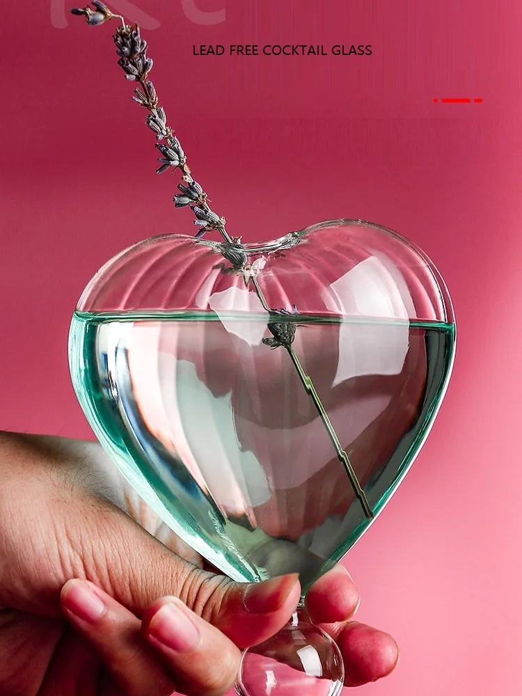 Elegant Heart Shaped Glassware - Perfect for Wine & Cocktails