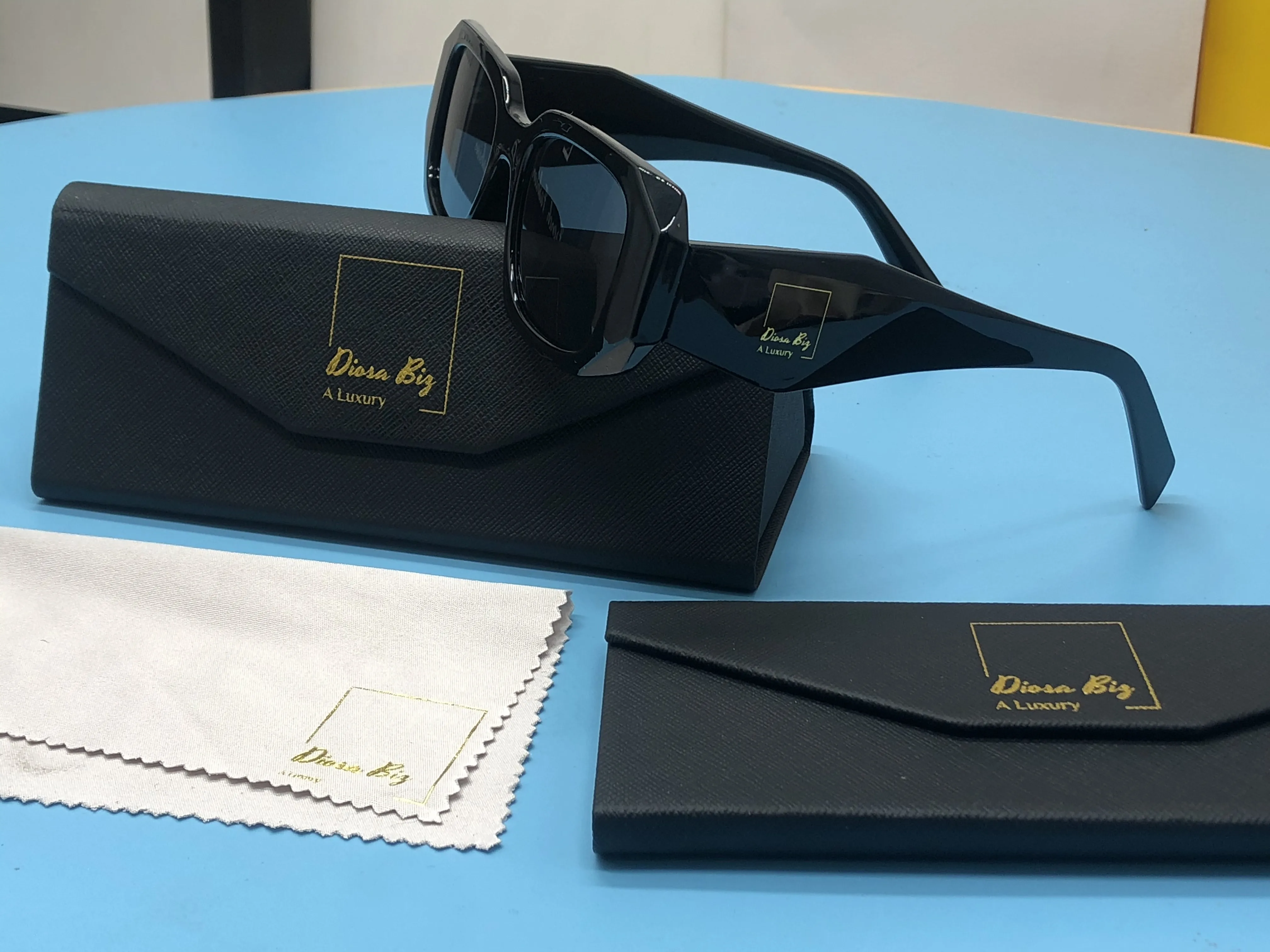 VASHAP SPR 8769 Hexagon Sunglasses - Stylish & UV Protected