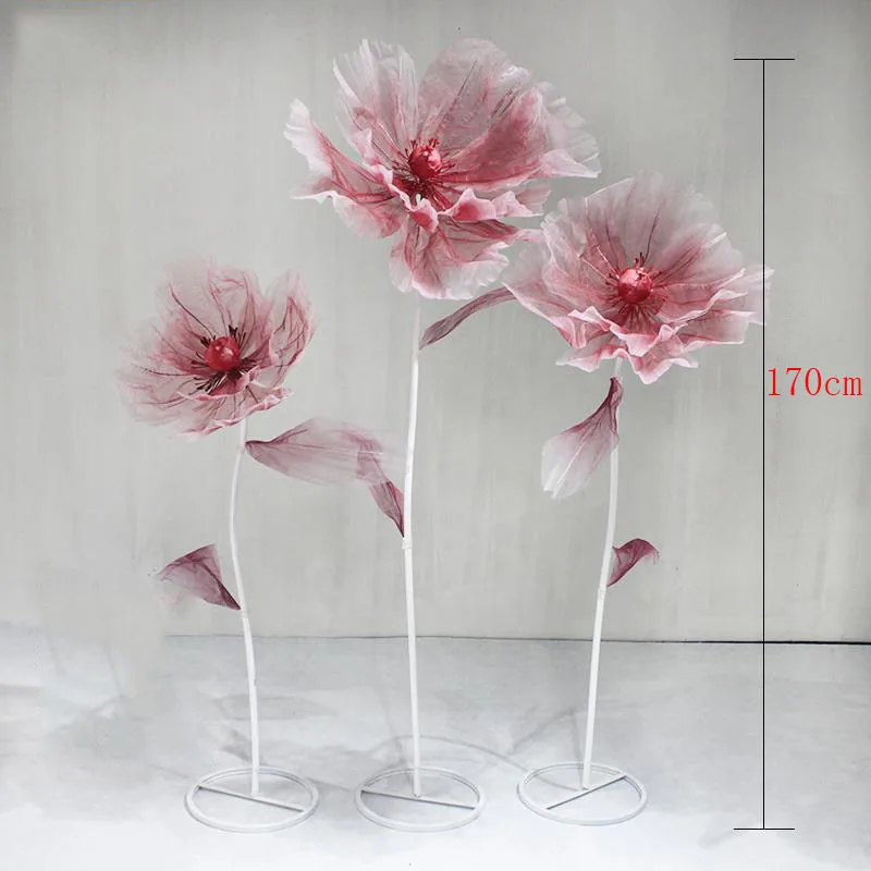 Automatic Opening and Closing Flower - Giant Corsage