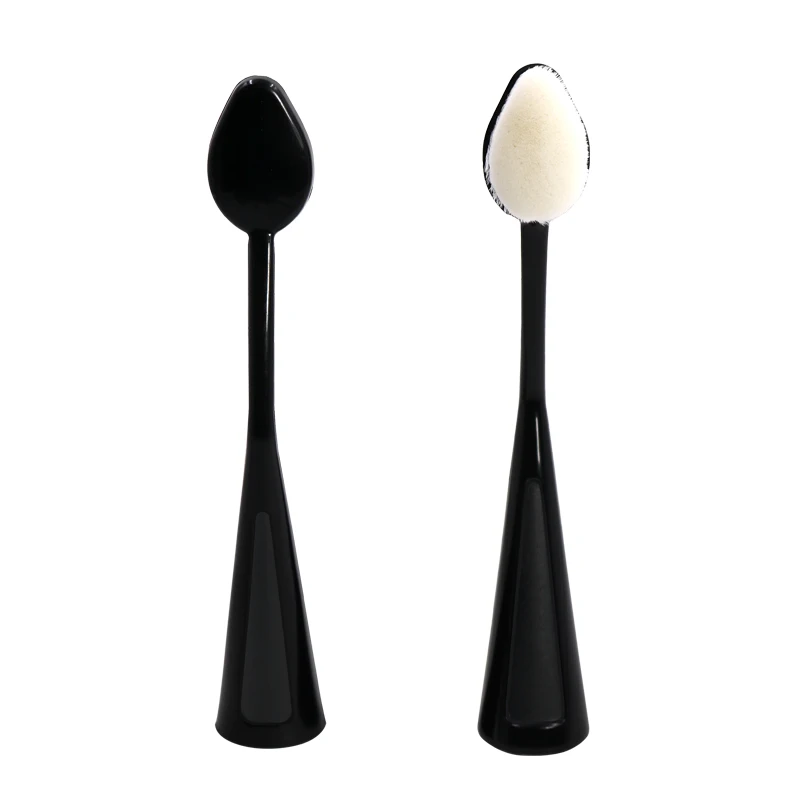 The New Stand-up Single Triangle Toothbrush Foundation Brush with Cover ...