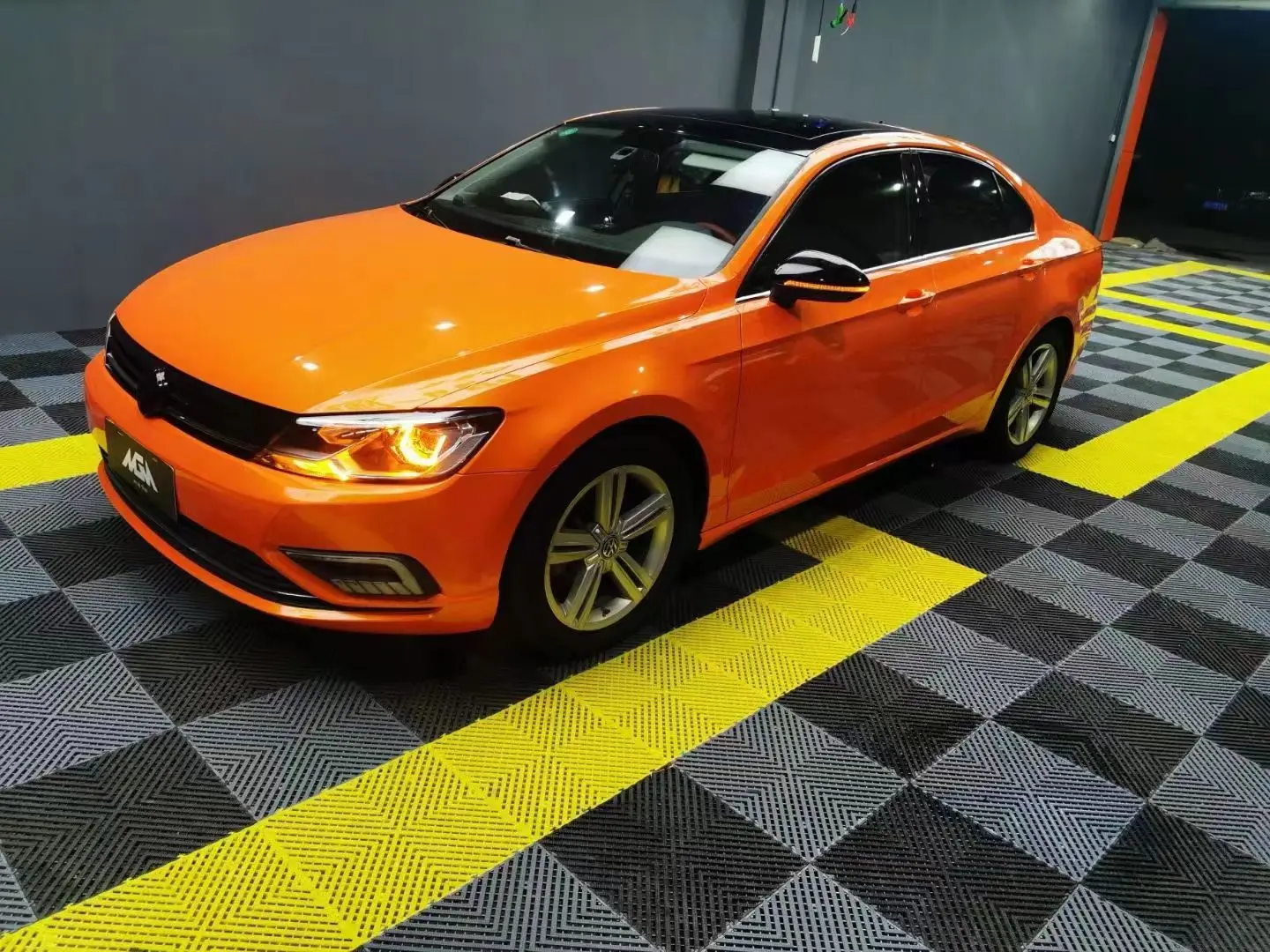 10 Years Service Garage Tiles Interlocking Flooring Pvc Garage Floor ...