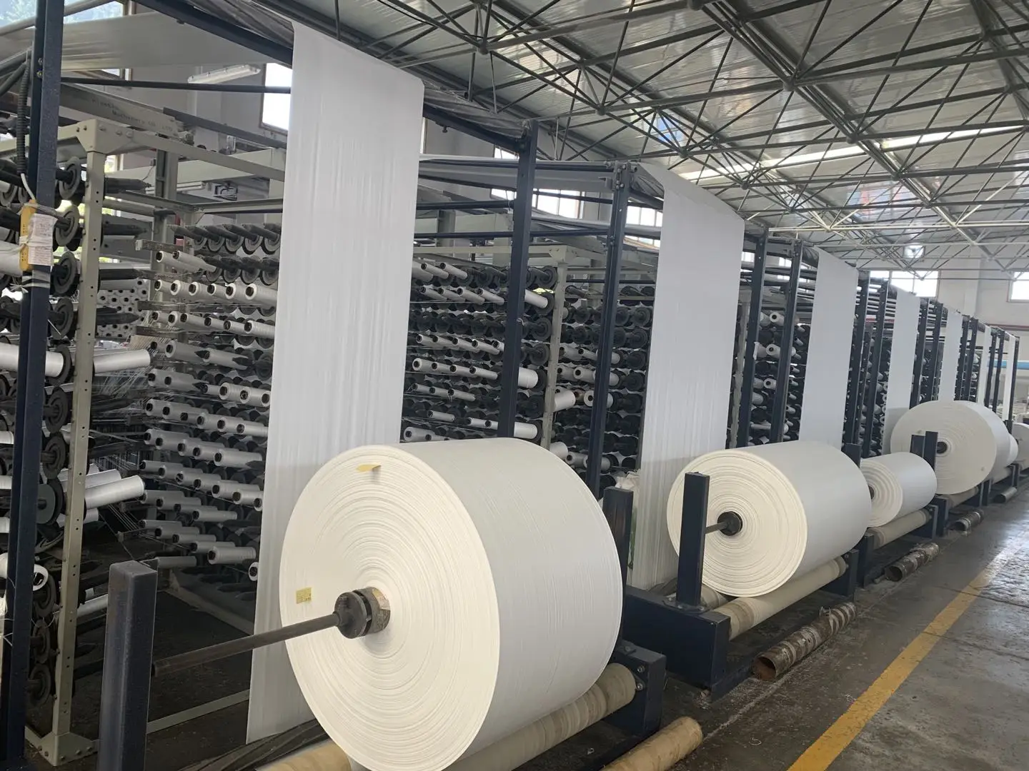 Manufacturer 100% Virgin Colorful Small Sacks 25kg 50kg 100kg ...