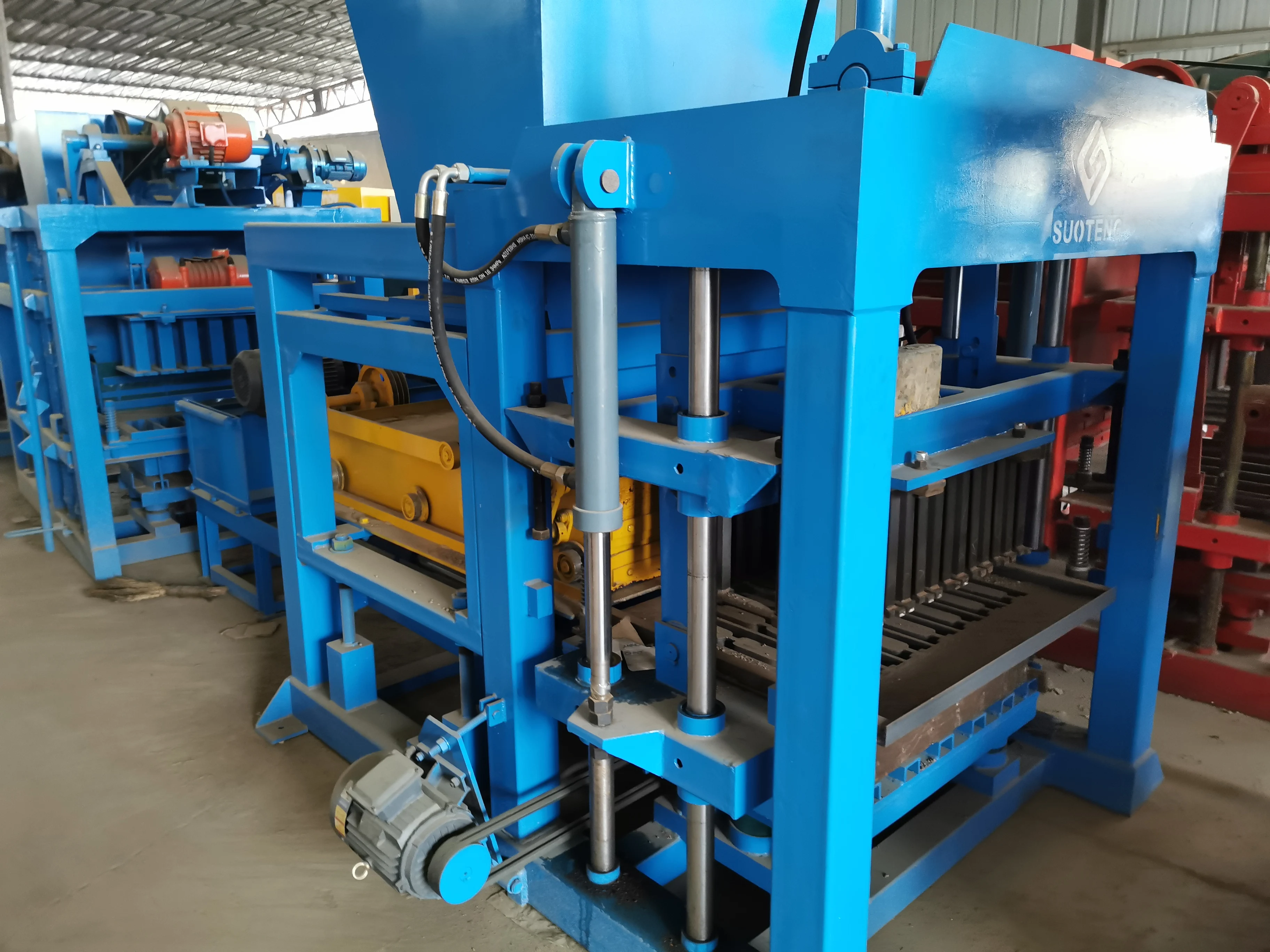 Manual Brick Making Machine - Efficient and Durable