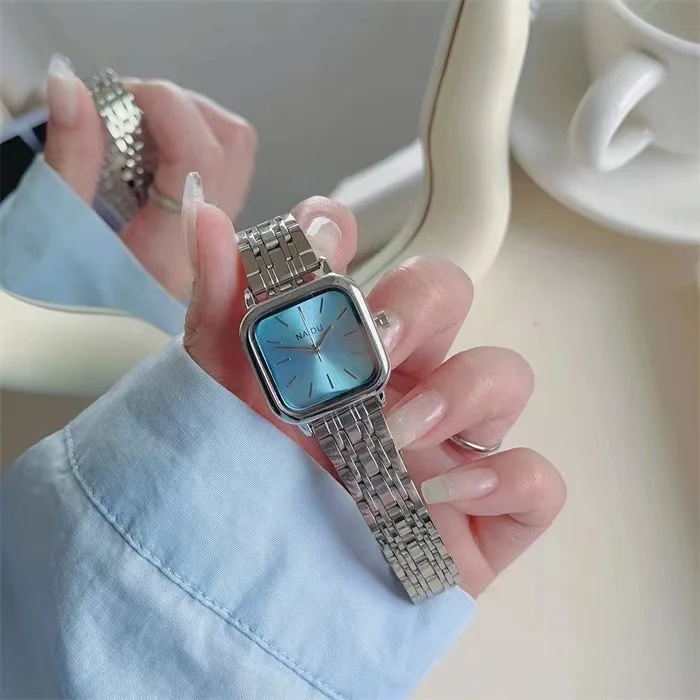 Women's Luxury Quartz Wrist Watch Simple Small Square Design in Green ...