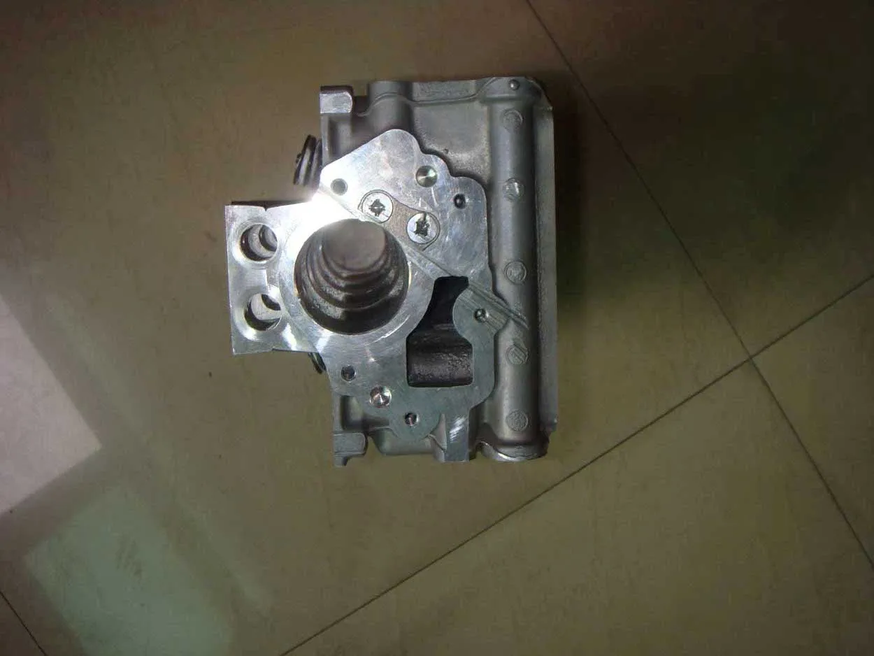 Brand New Bare Cylinder Head 96642709 96666228 For Spark Matiz Kalos ...