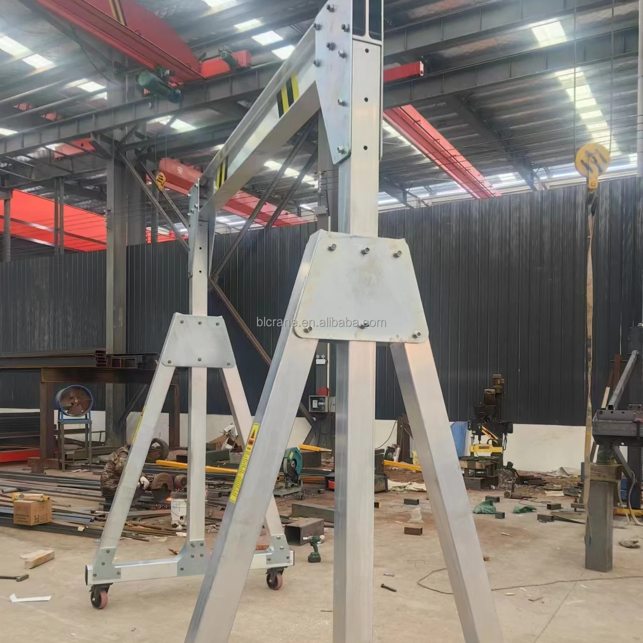 Workshop Movable Hydraulic Gantry Cranes 3 Ton Remote Control ...