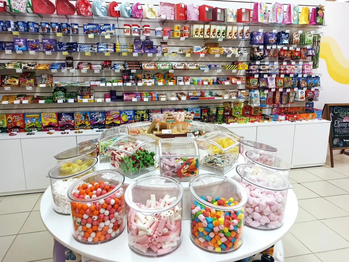 Plastic Food Grade Round Airtight Candy Cereal Container Jar - Ideal ...