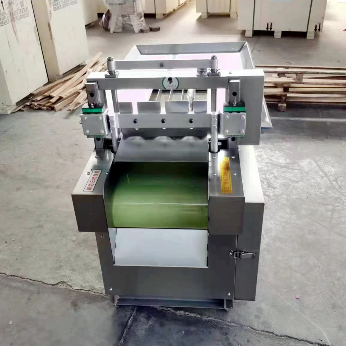 Portable Herb Cutting Machine - Efficient & Easy Operation