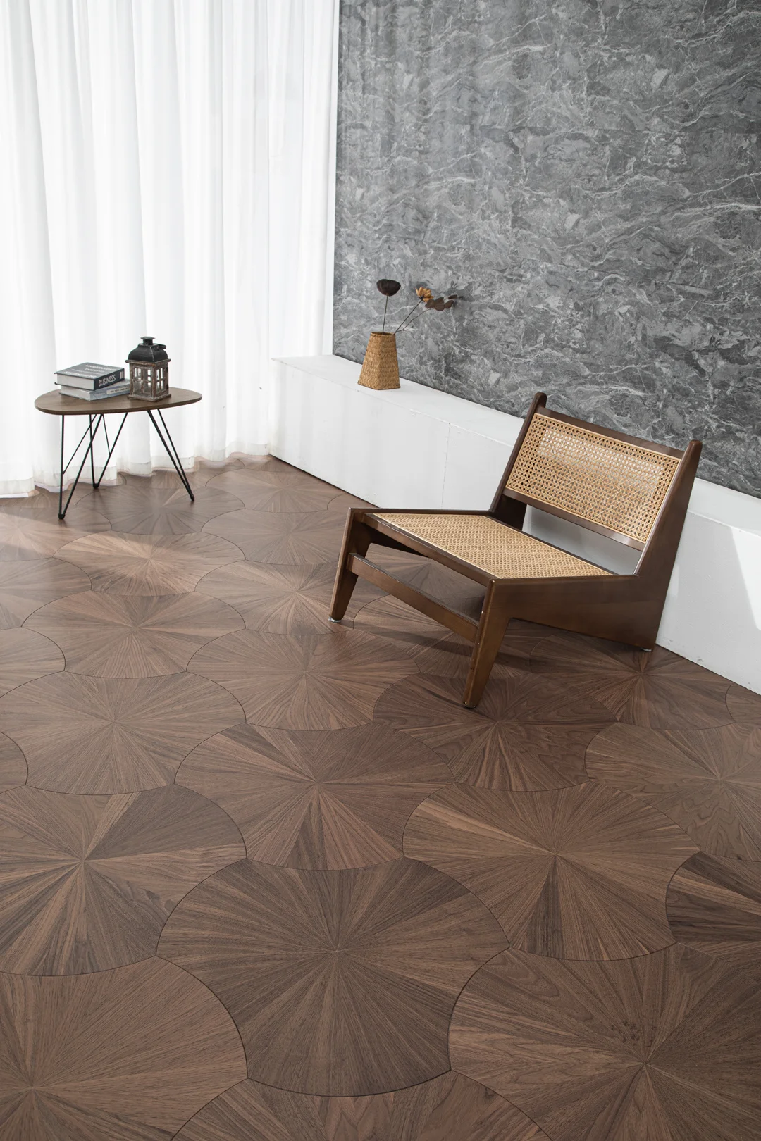 European Oak Lotus Flower Shape Parquet Floor - Quality