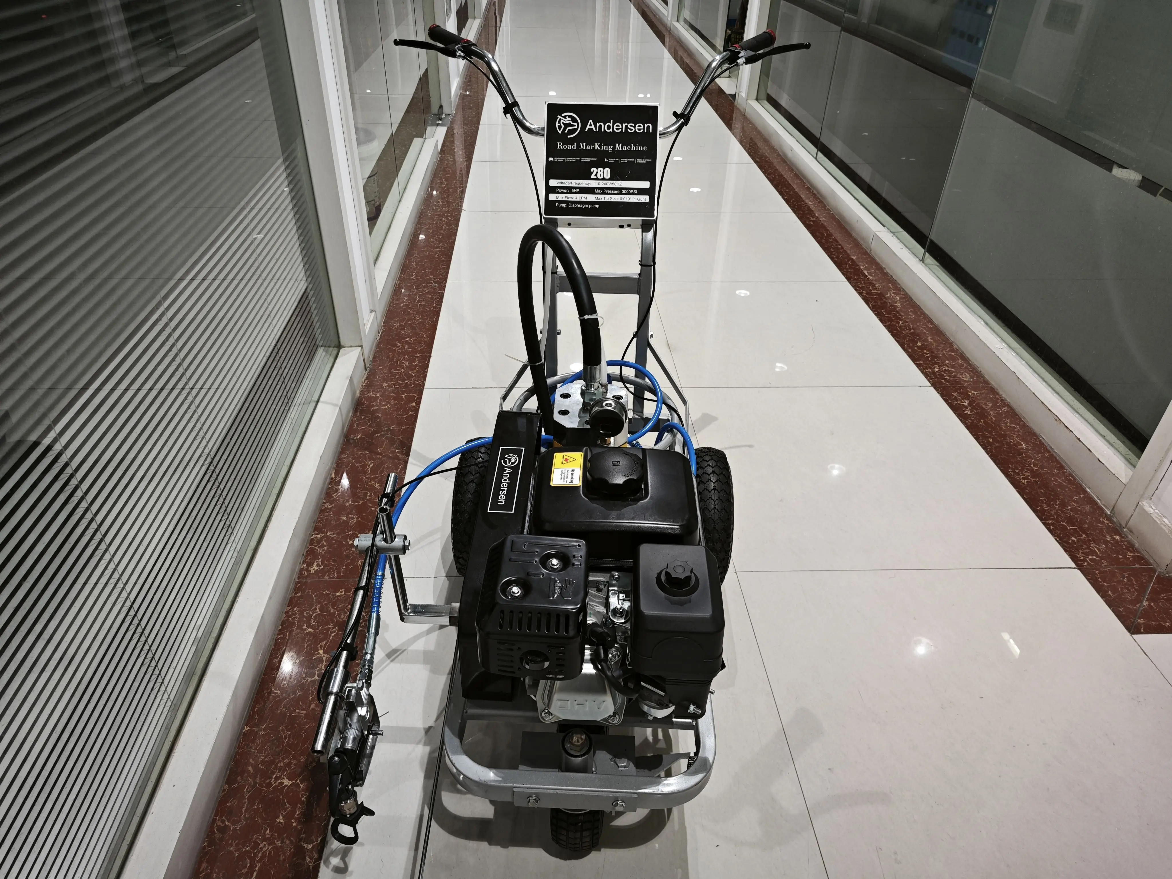 Precision Road Line Machines With New Pump-powered Pump For Road ...