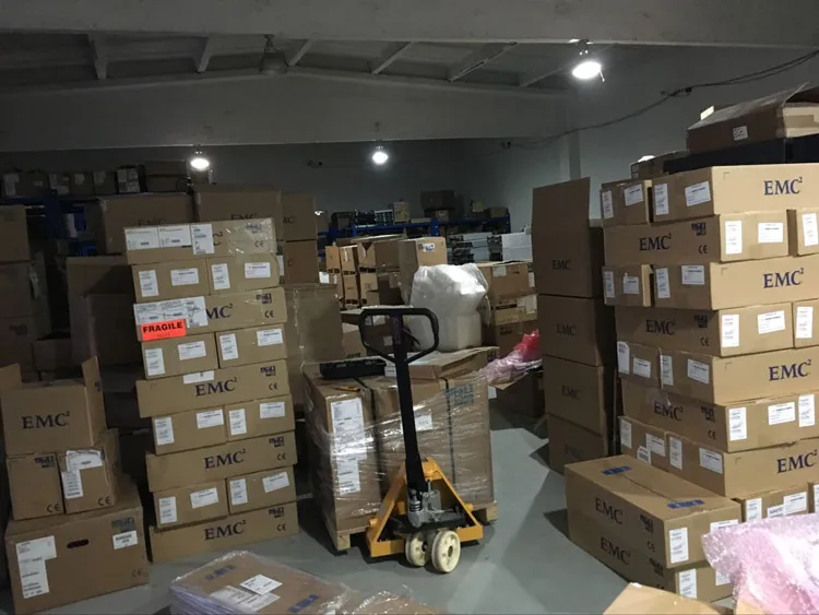 Brocade 64 Ports G720 Switch 1u San Access Gateway G720 Switch 64 Ports ...