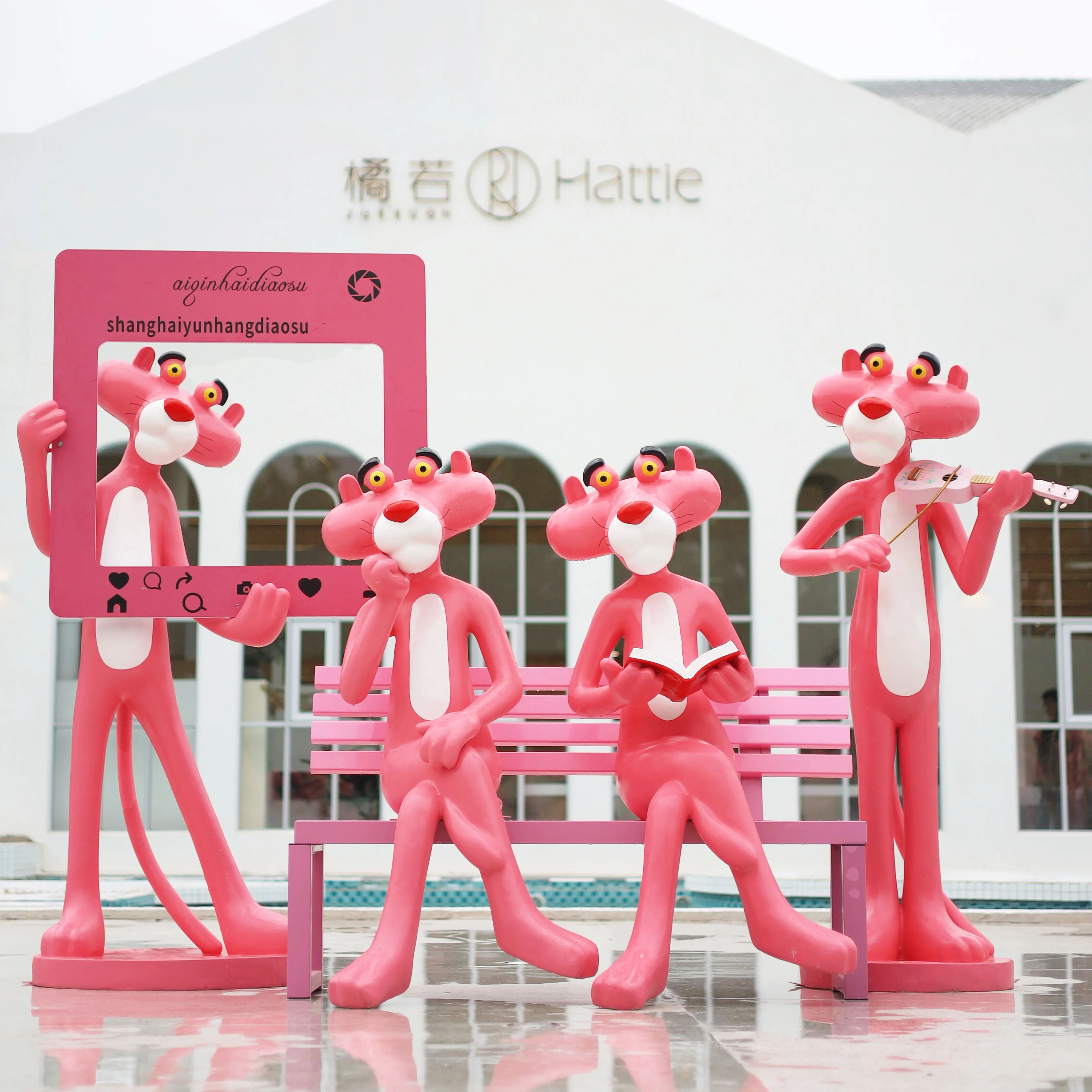 FRP Pink Panther Statue - Customized Outdoor Decor