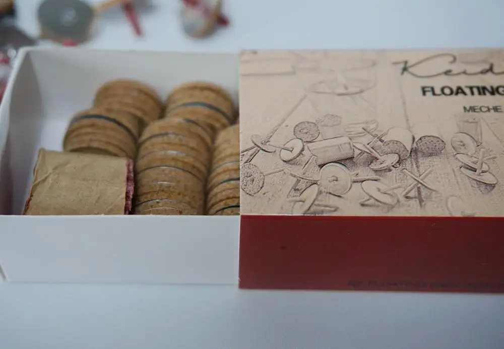 Vigil Oil Floating Wick/jewish Floating Wicks And Cork Floaters - Box ...