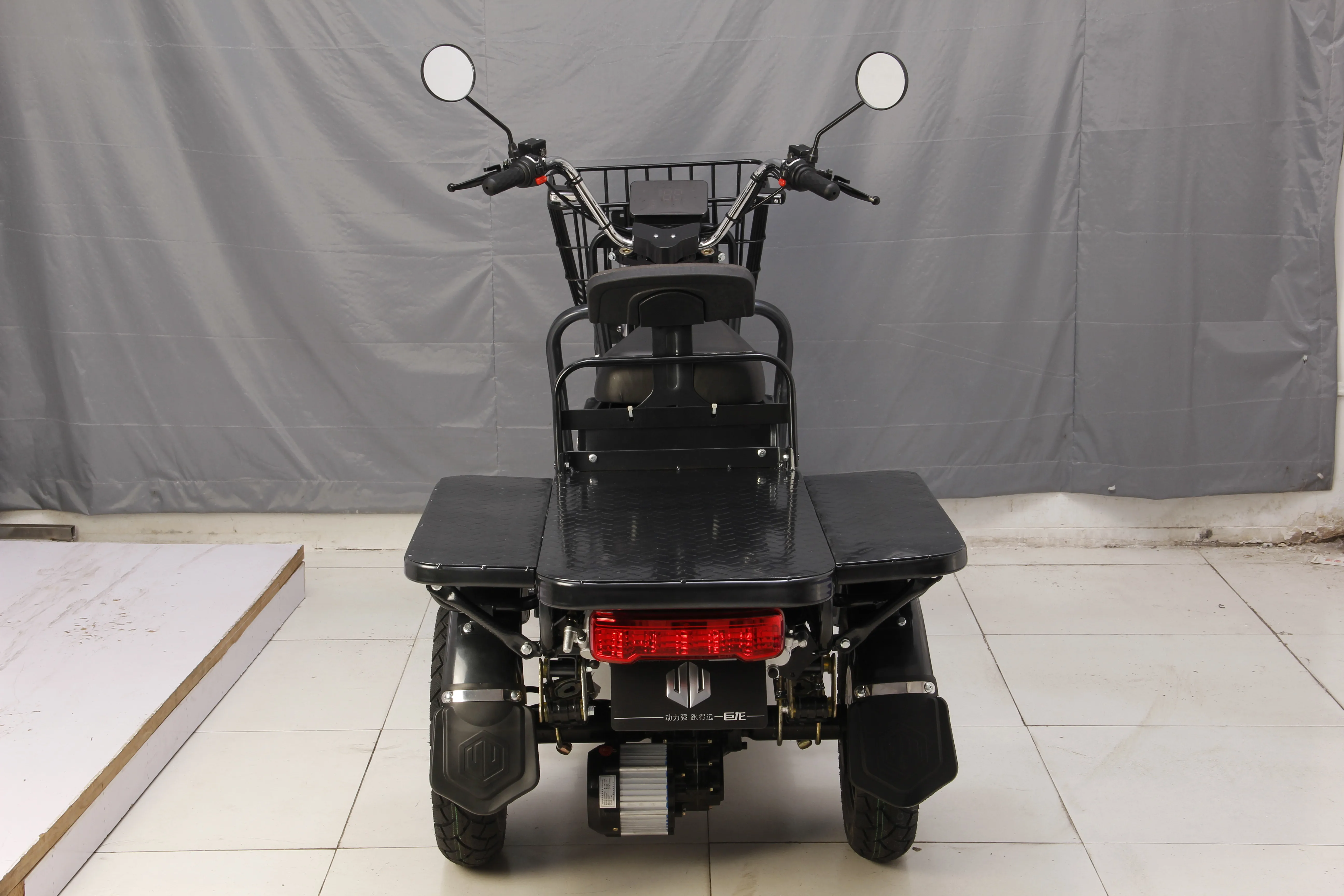 Julong 90Km Long Range Electric Trike Scooter, 1500w Motor 400kg ...