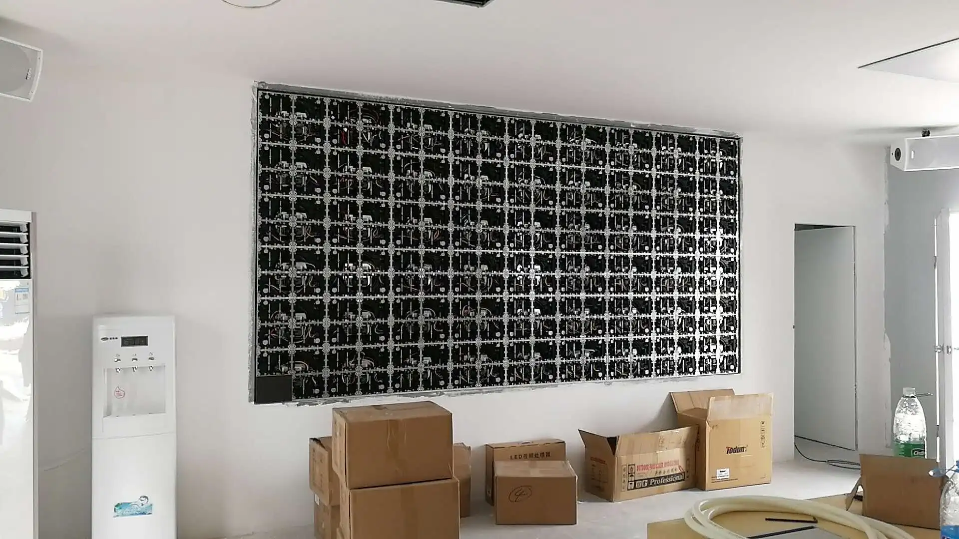400*300 Led Empty Cabinet Indoor P1.667 Indoor Die Casting Aluminum ...