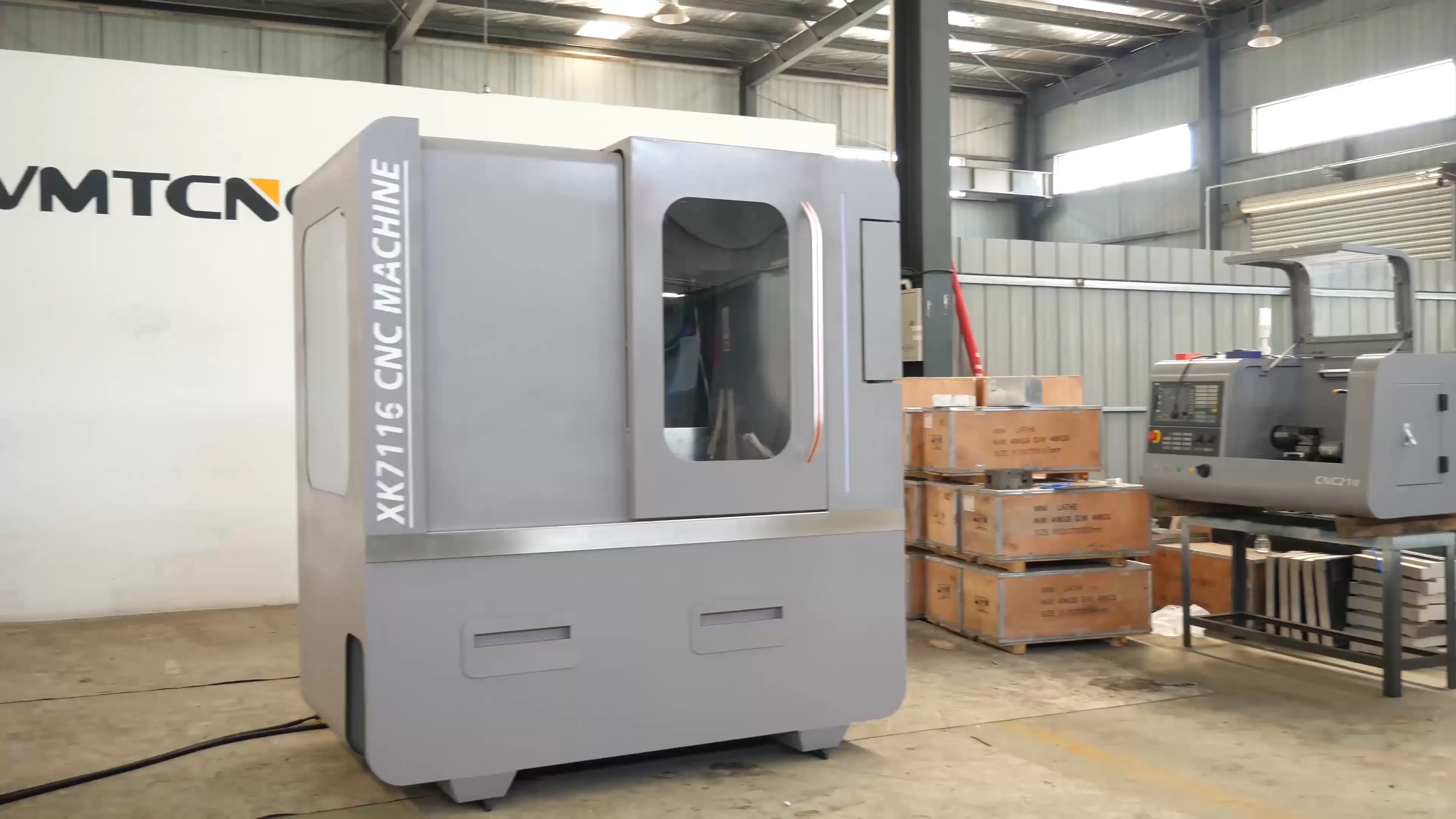 Small Milling Cnc Metal Milling Machine Xk7116 With High Spindle Speed ...