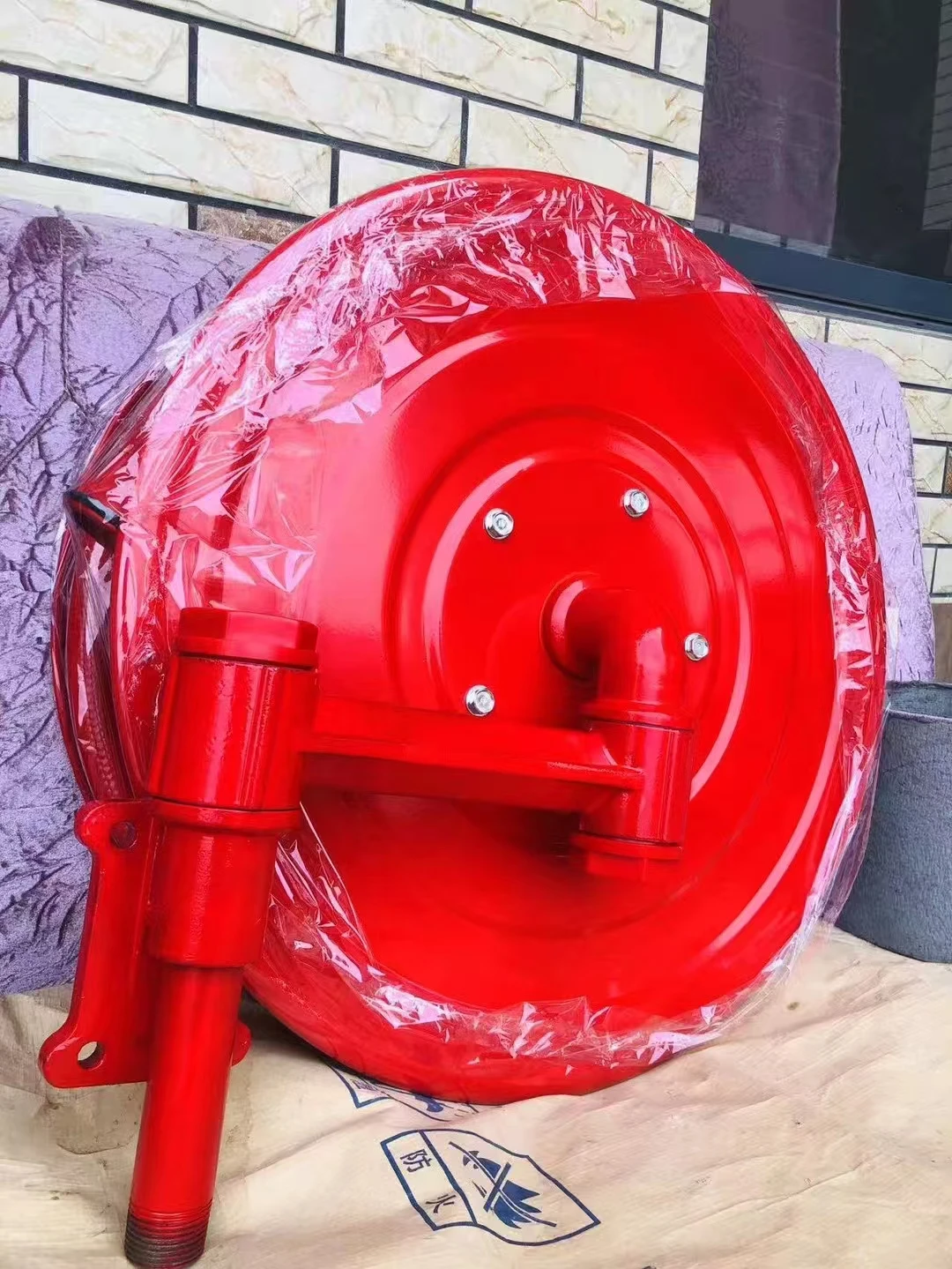 1" Customized Wall-Mounted Fire Hydrant Cabinet or DN25 Fire Hose Reel ...