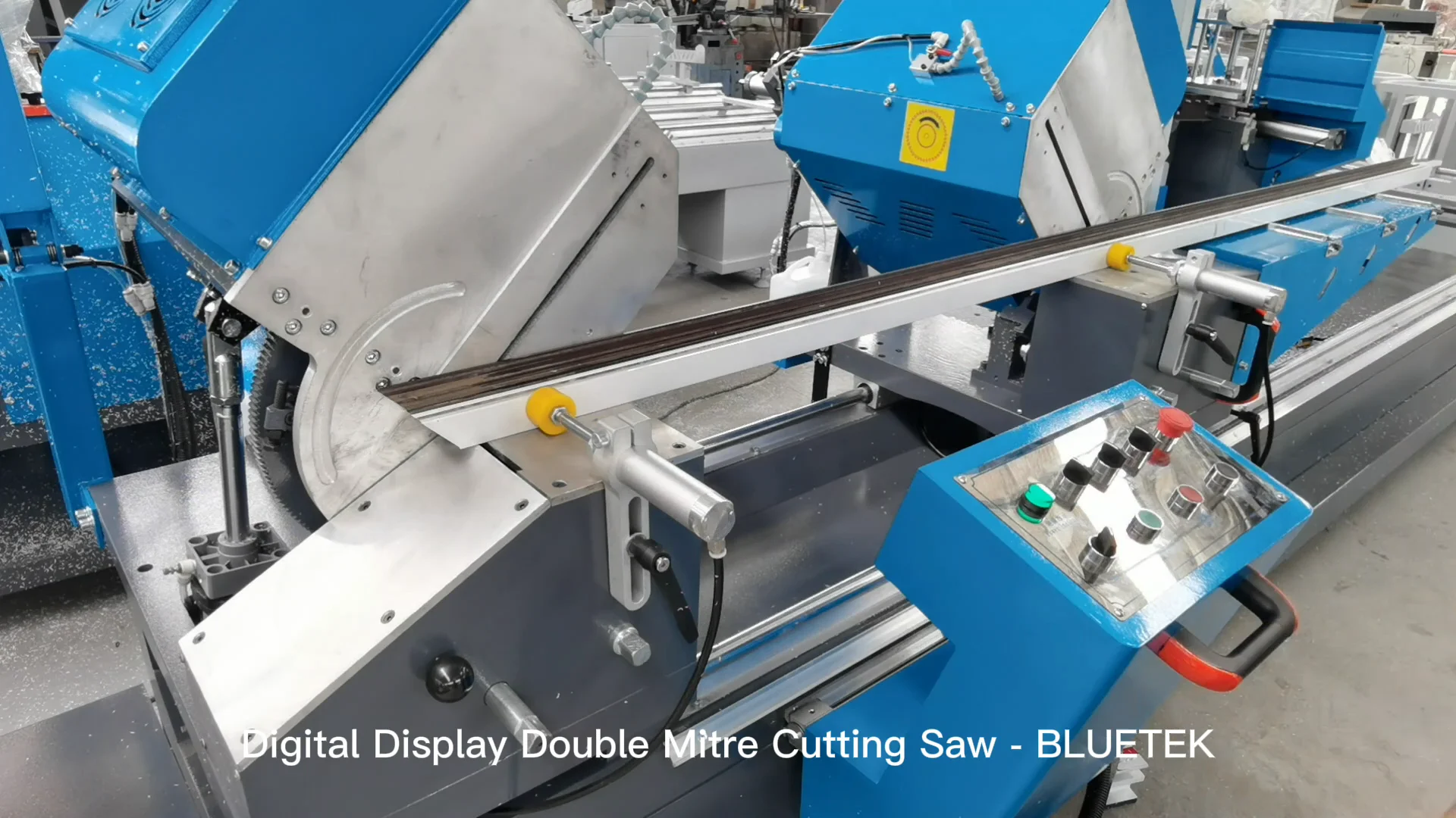 Double Head Mitre Saw With Digital Display Positioning Ruler For Upvc ...