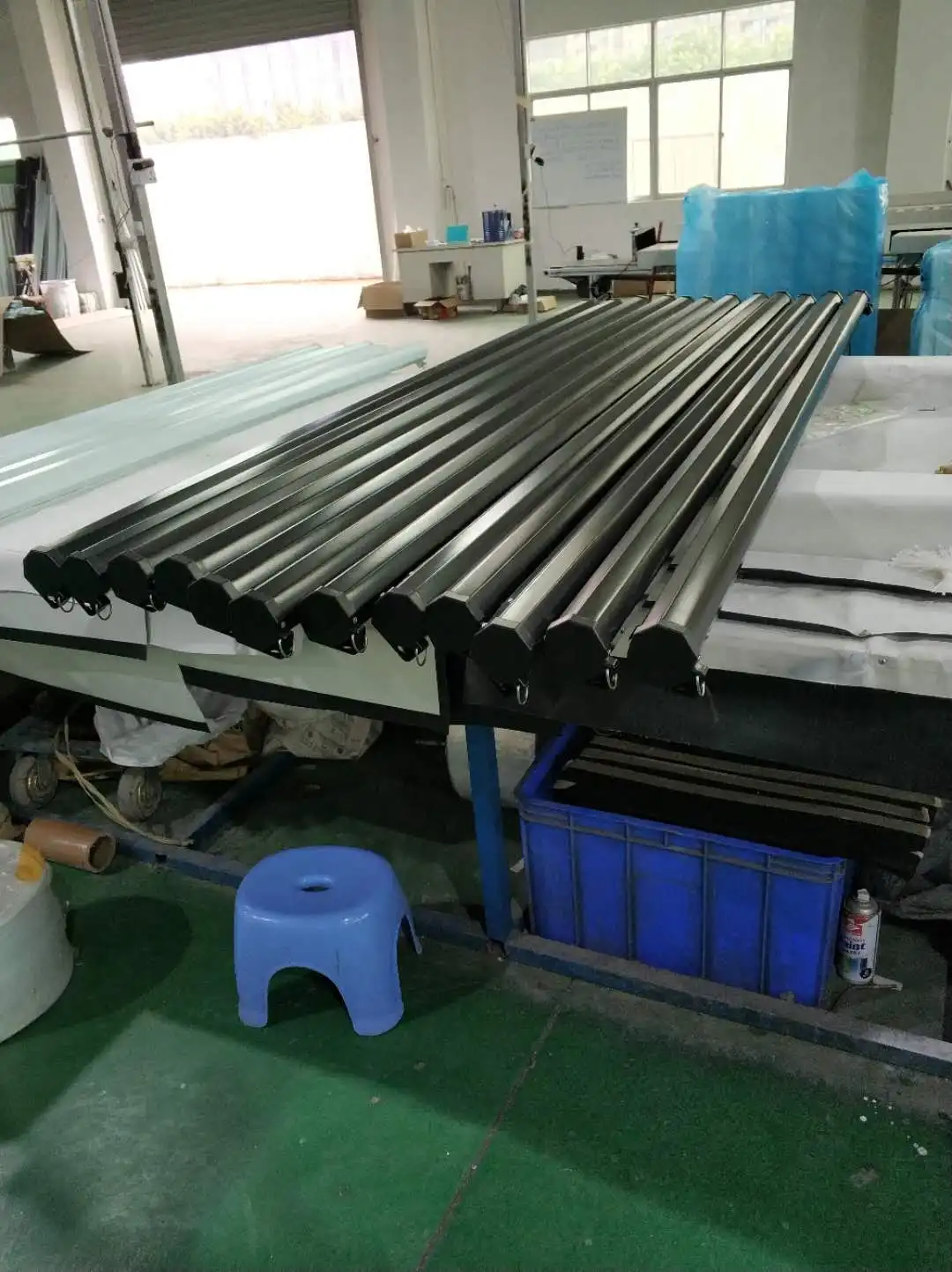 200 Inch Projector Screen - Motorized & Matt White