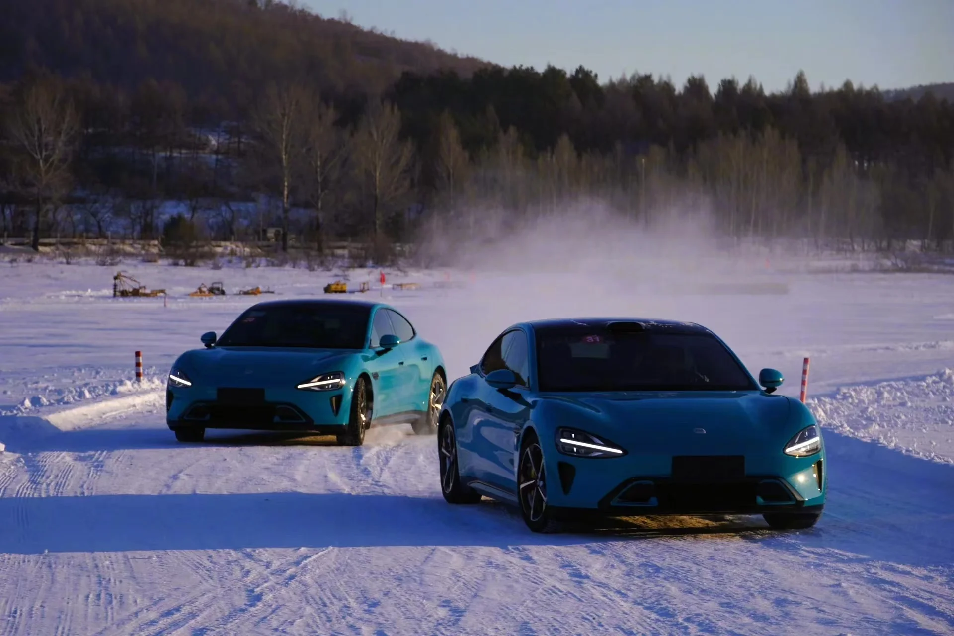 Xiaomi SU7 Max 800km Long Range 4WD Electric Car Luxury EV