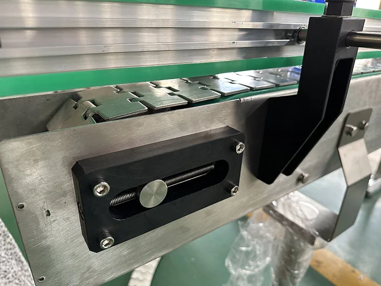 High Quality Stainless Steel Slat Top Conveyor System