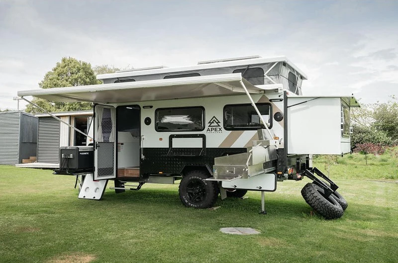 MJC Motorhome - Luxury Travel Trailer with Gas Bottle Holder