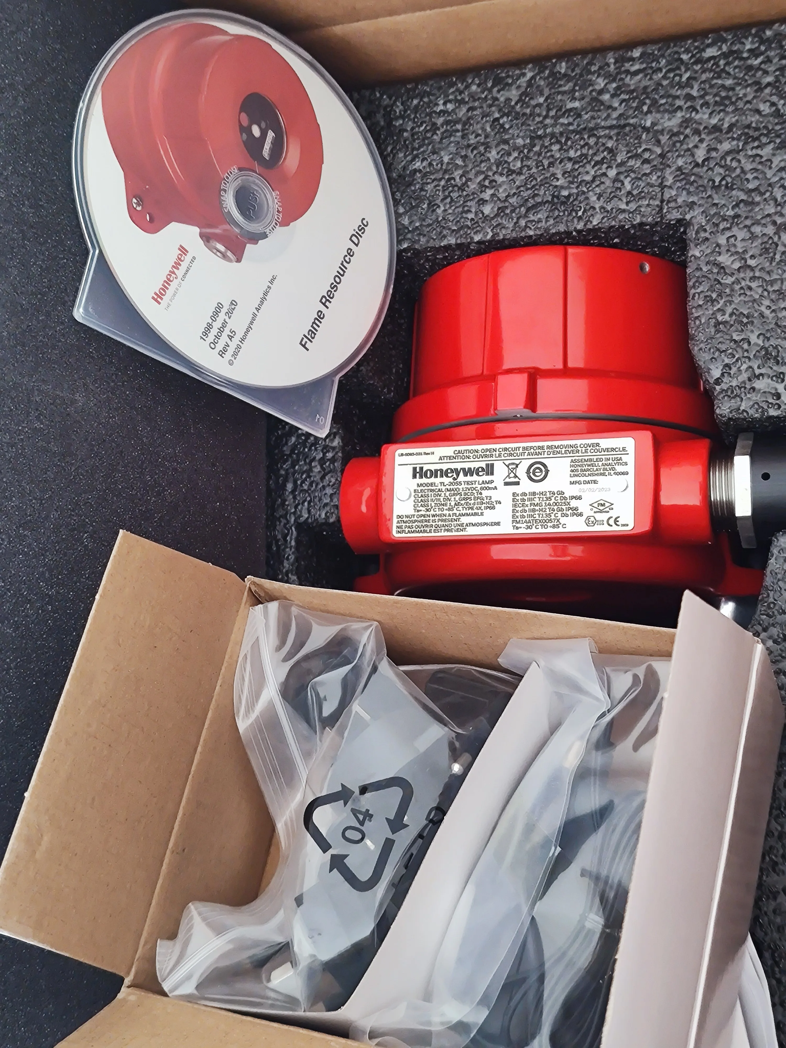 Honeywells TL-2055 Flame Detector Test Lamp - Reliable & Durable