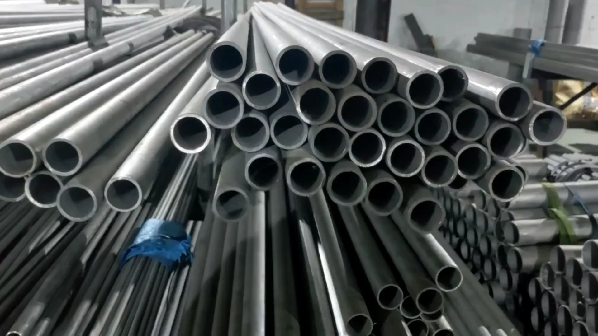 Jis Astm A312 304 202 Seamless Stainless Steel Pipe Round Pipe By ...
