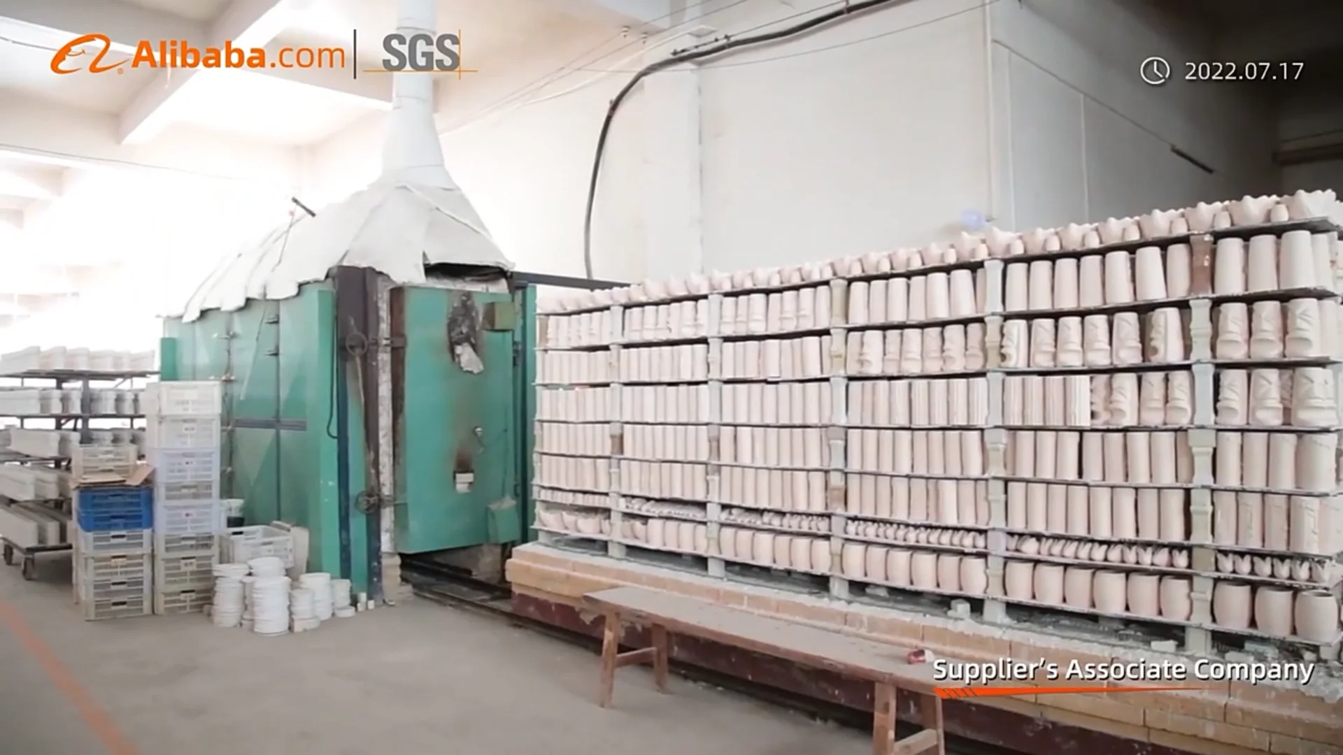 Custom Mythological Statue Storage Box Unique Resin Dragon Decorated ...