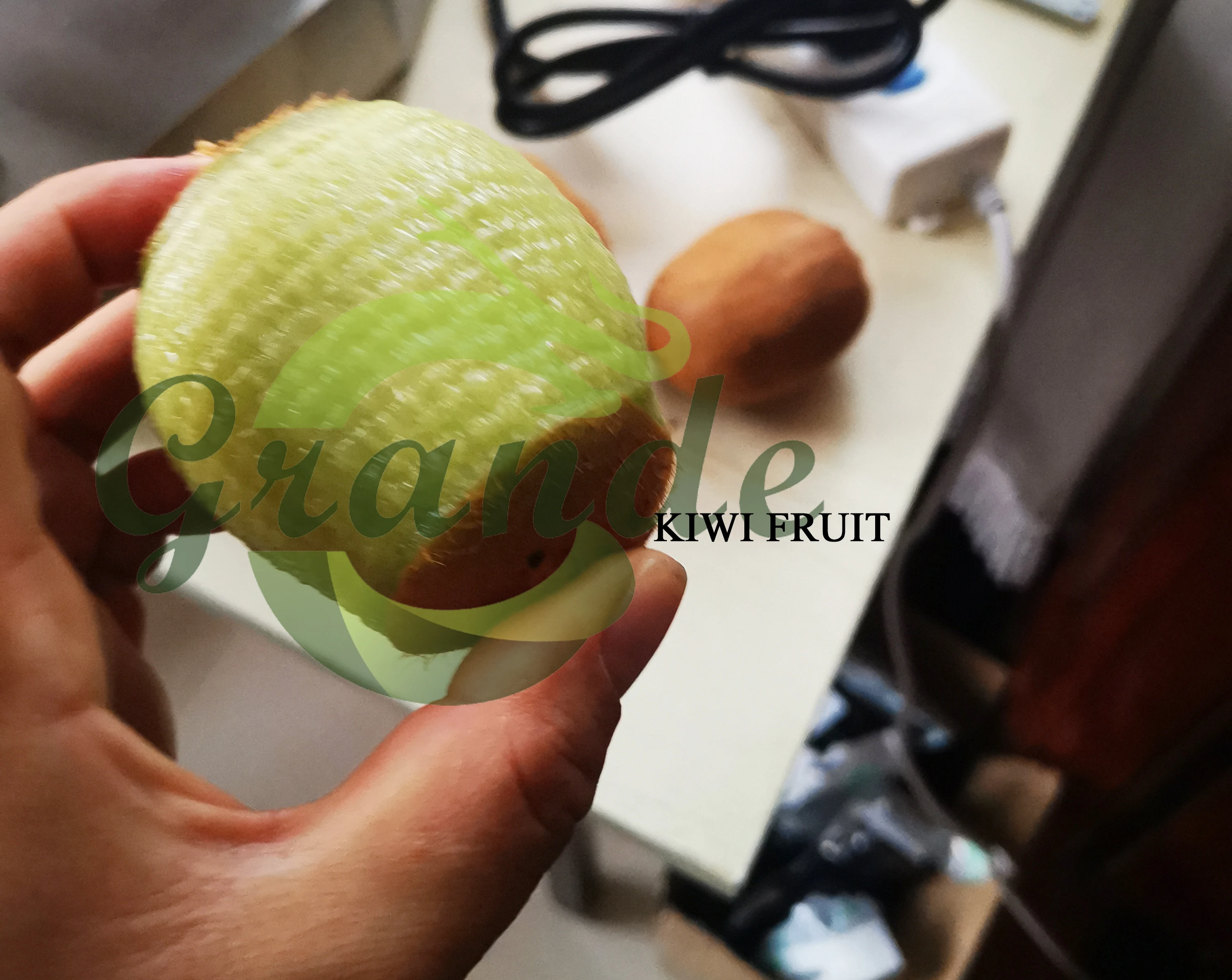 Efficient Fruit Peeling Machine - Perfect for Lemons & Oranges