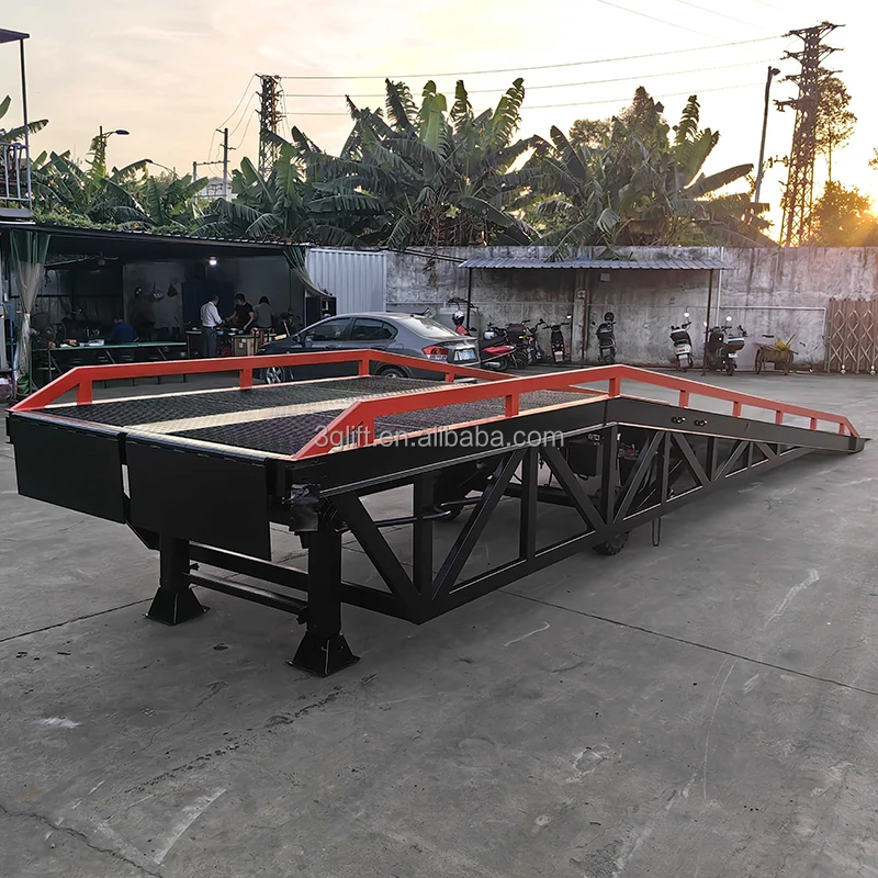 Hydraulic container forklift loading and unloading platform storage logistics forklift slope ...