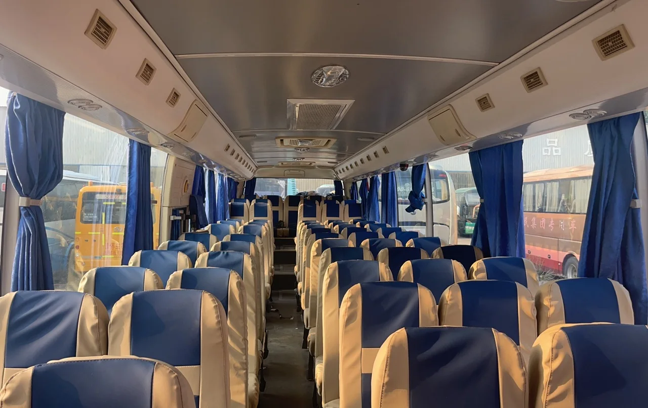 Highly Refurbished Luxury Coach Bus 62 Seats Used Bus For Sale In ...