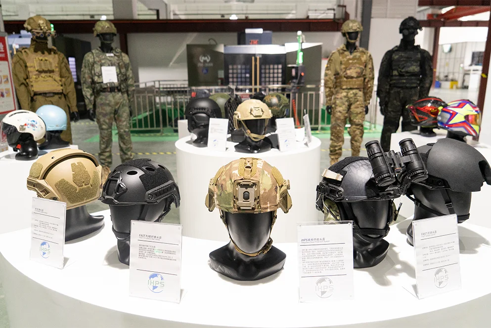 REVIXUN VAS Shroud NVG Mount - Tactical Helmet Bracket