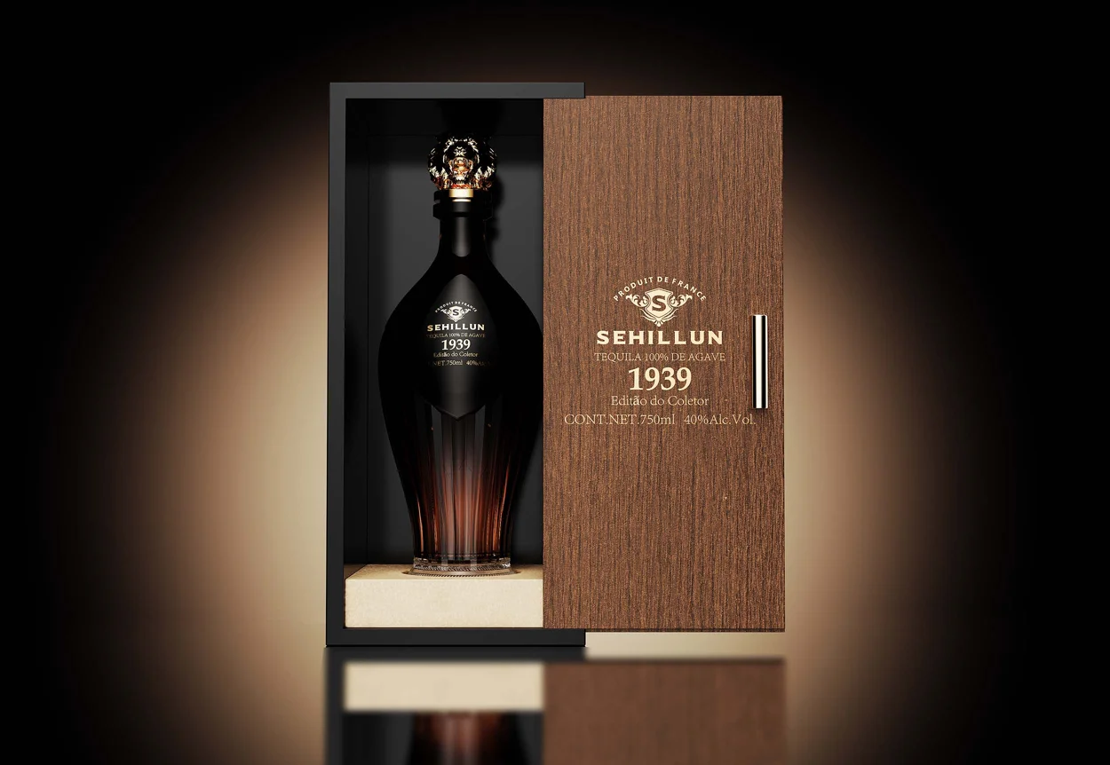 Custom Ceramic Tequila Bottle - DETAI Glass Craftsmanship