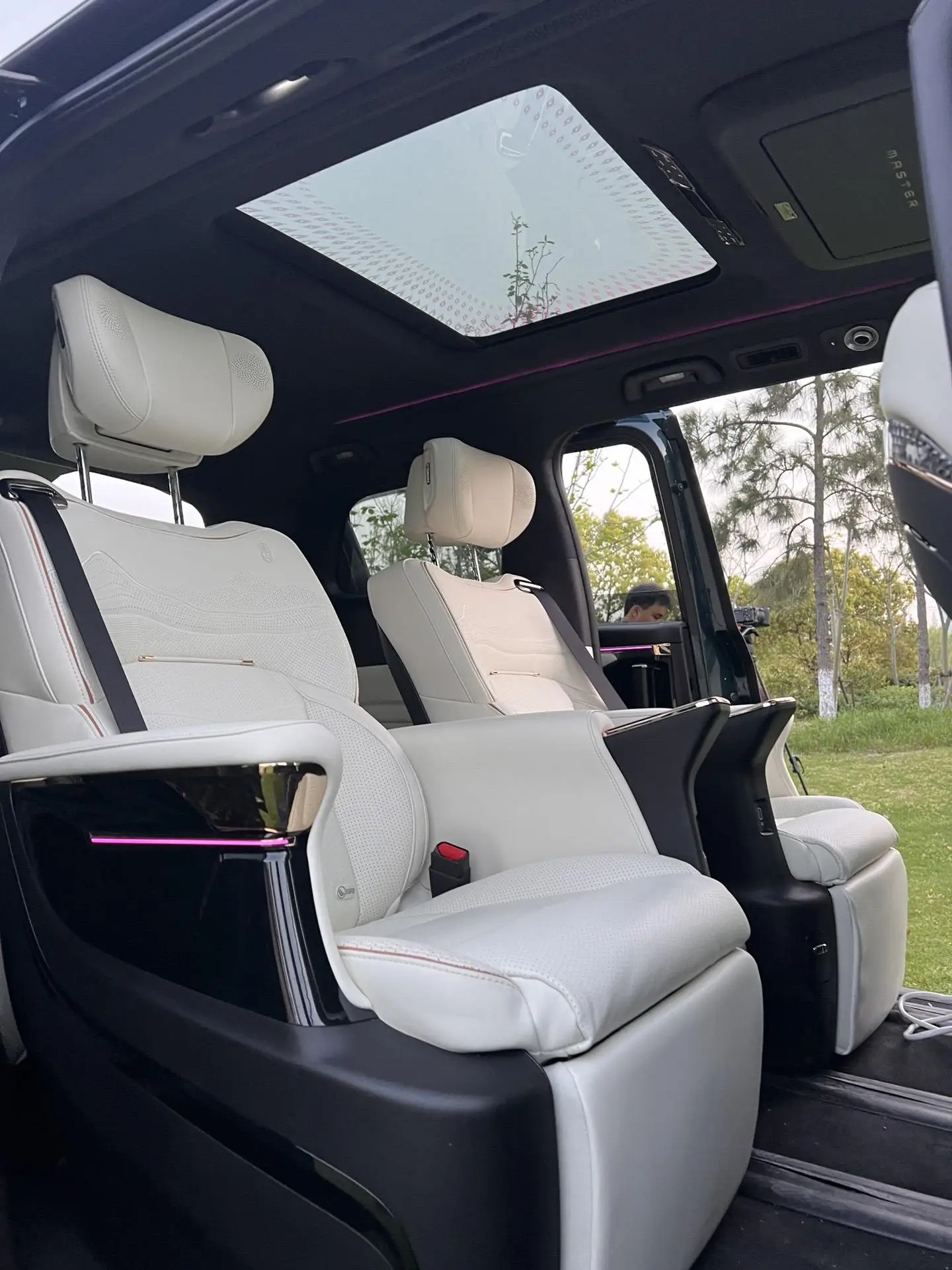 2024 Trumpchi E9 Max Model With 1032km Battery Life 190 Horsepower L4 Plug-in Hybrid New Energy ...