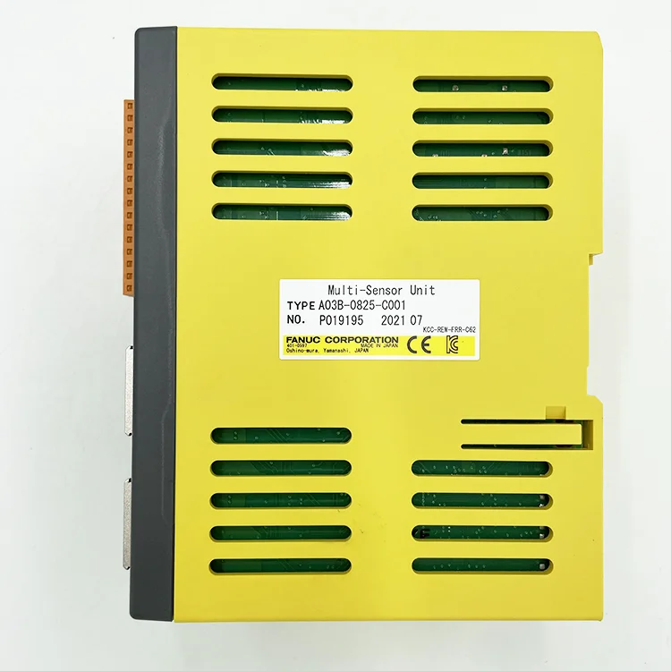 Original Japan Fanuc System A03B-0825-C001 IO Unit Industrial Control ...