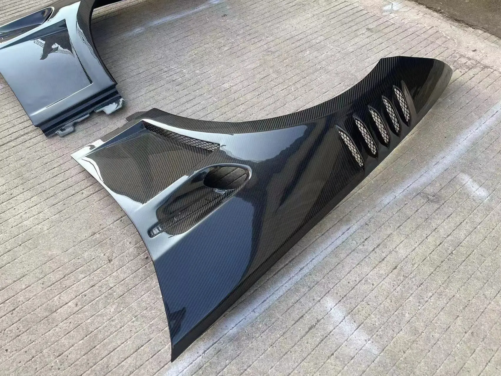 MRD Carbon Fiber Fenders for BMW E92 M3 E93 M3 - Real Carbon Fiber ...