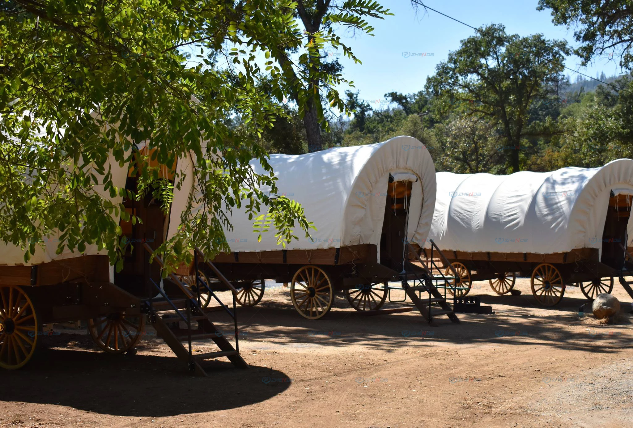 Vintage Carriage Tent Wooden with Ladder Glamping Tent for Hotel Resort ...
