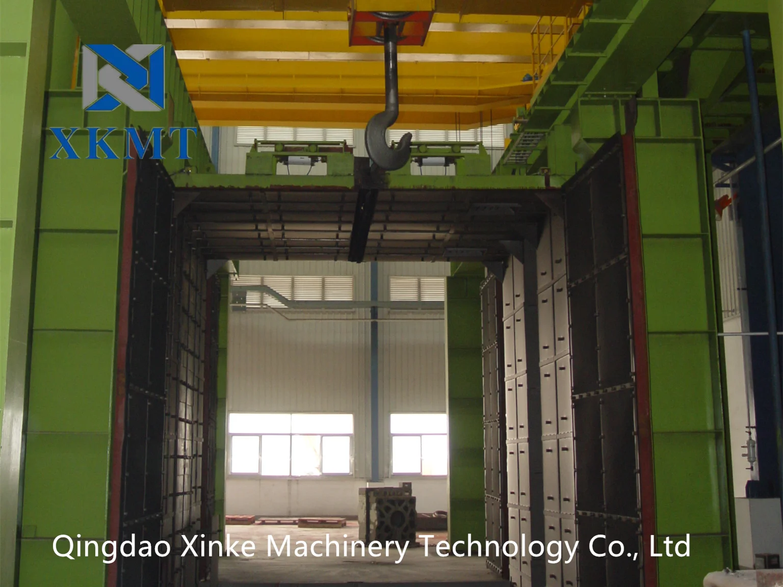 Industrial Sandblasting Shot Blasting Engine Machine For Cylinder Ball ...