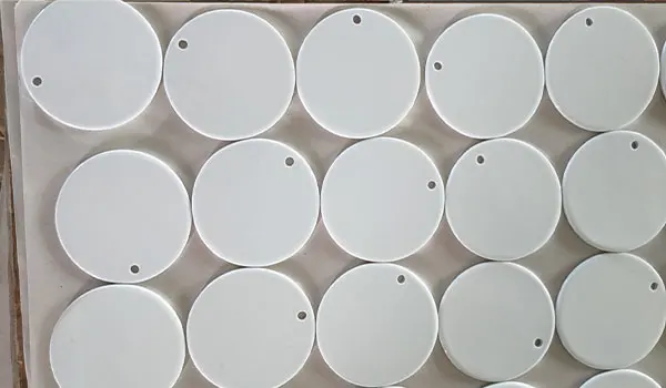 Customizable Christmas Ornaments - Round Sublimatable Blanks