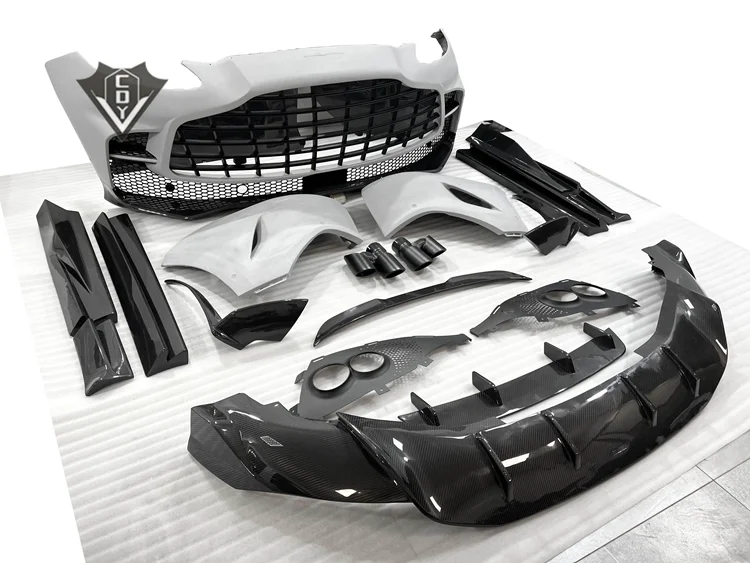 Aston Martin DBX Body Kits - 707 Style Carbon Fiber Parts