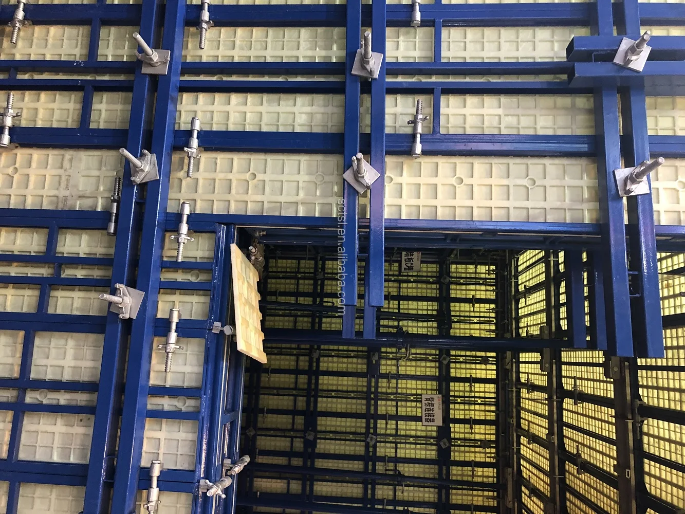 Formwork Accessories - Steel Wing Nut Water Tight Tie Rod